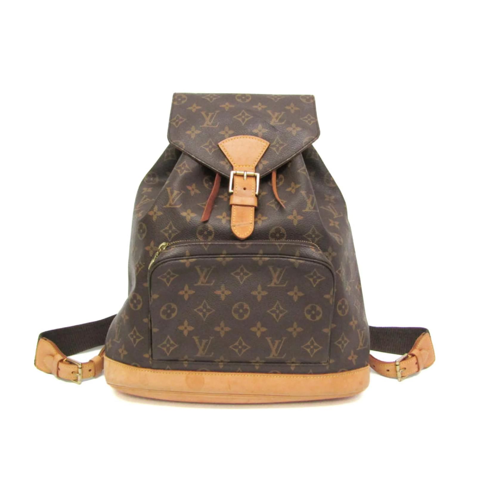Louis Vuitton Monogram Montsouris GM Backpack Patent leather ref ...