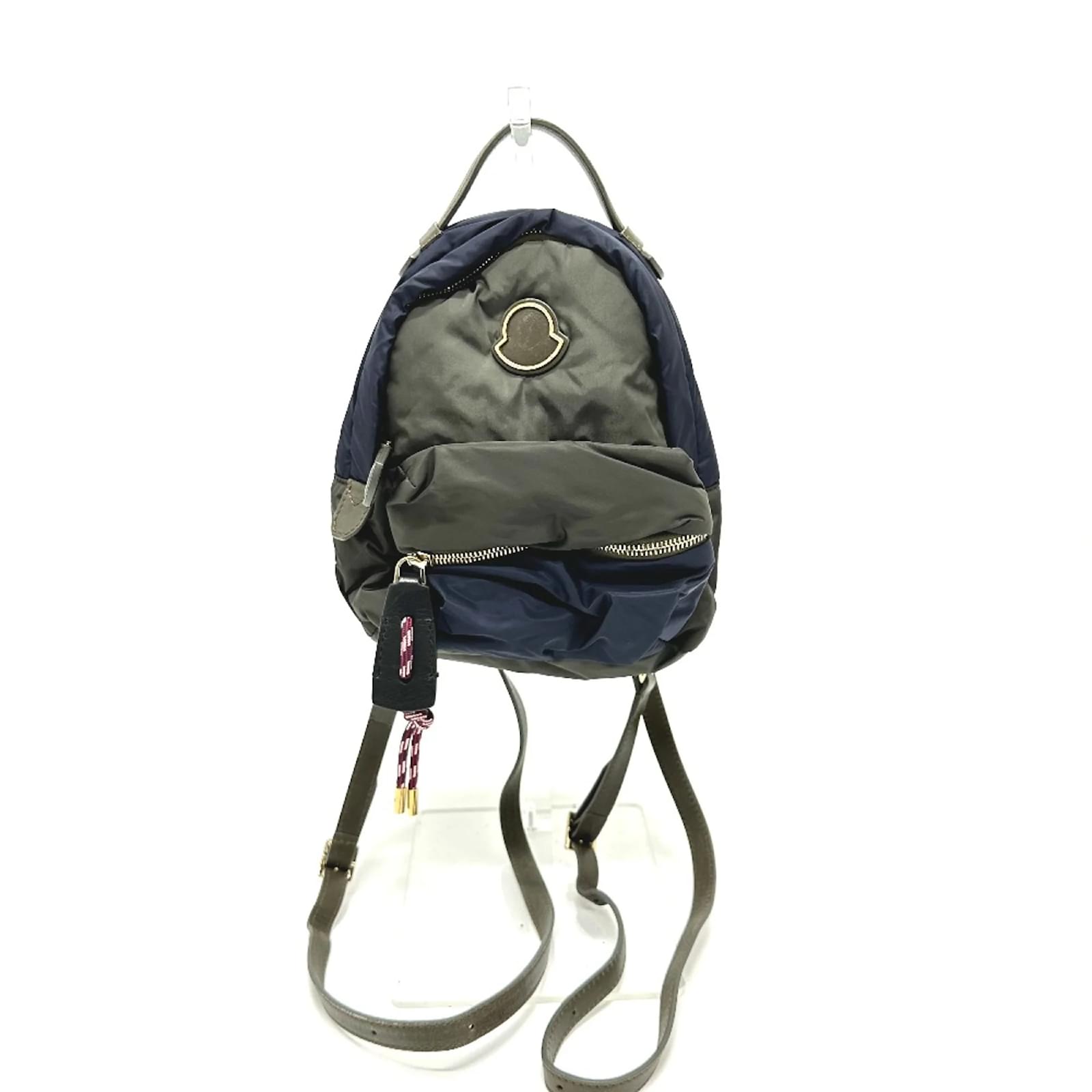 Moncler Navy Backpack Navy blue ref.1454896 - Joli Closet