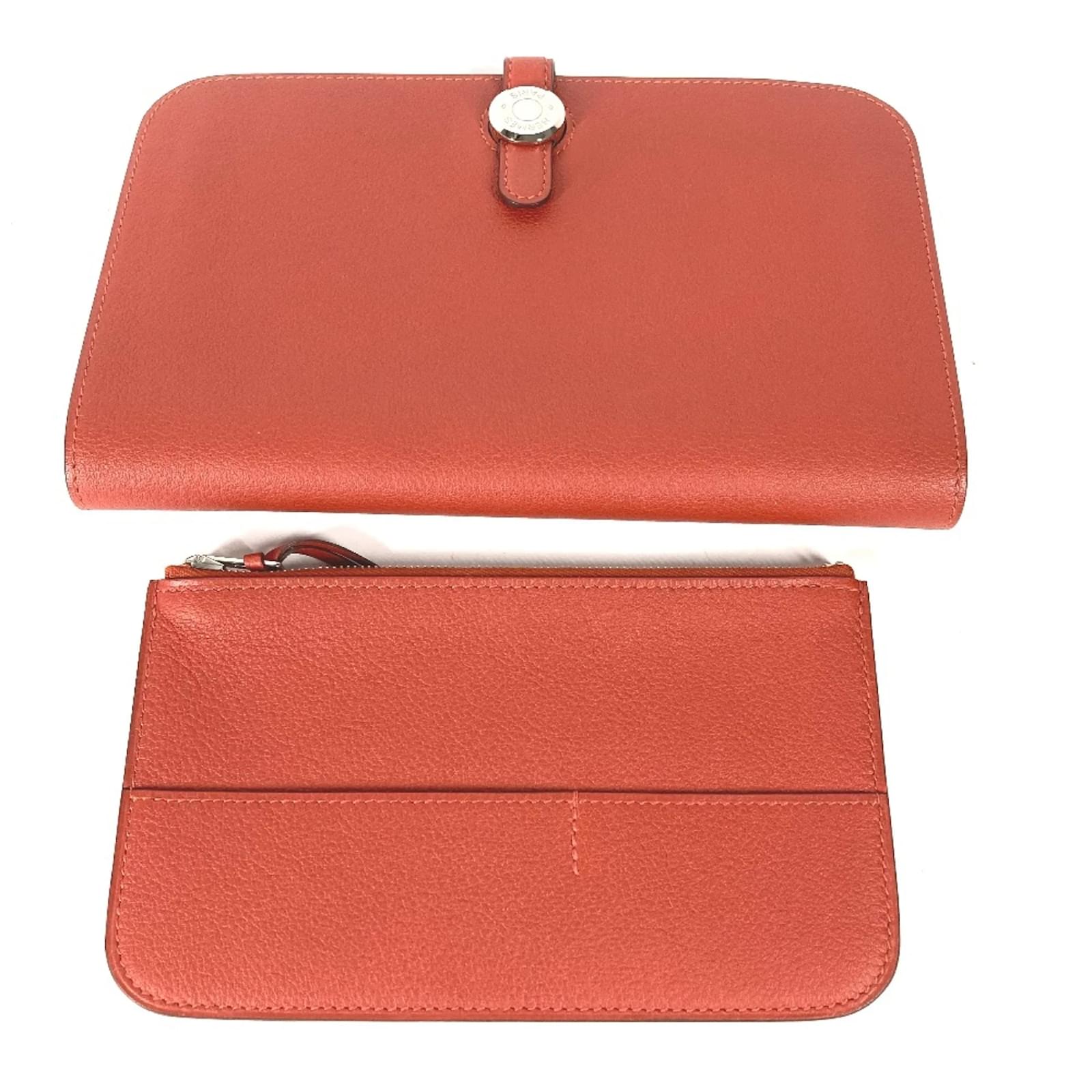 Hermès Hermes Red Leather Long Wallet ref.1457149 - Joli Closet