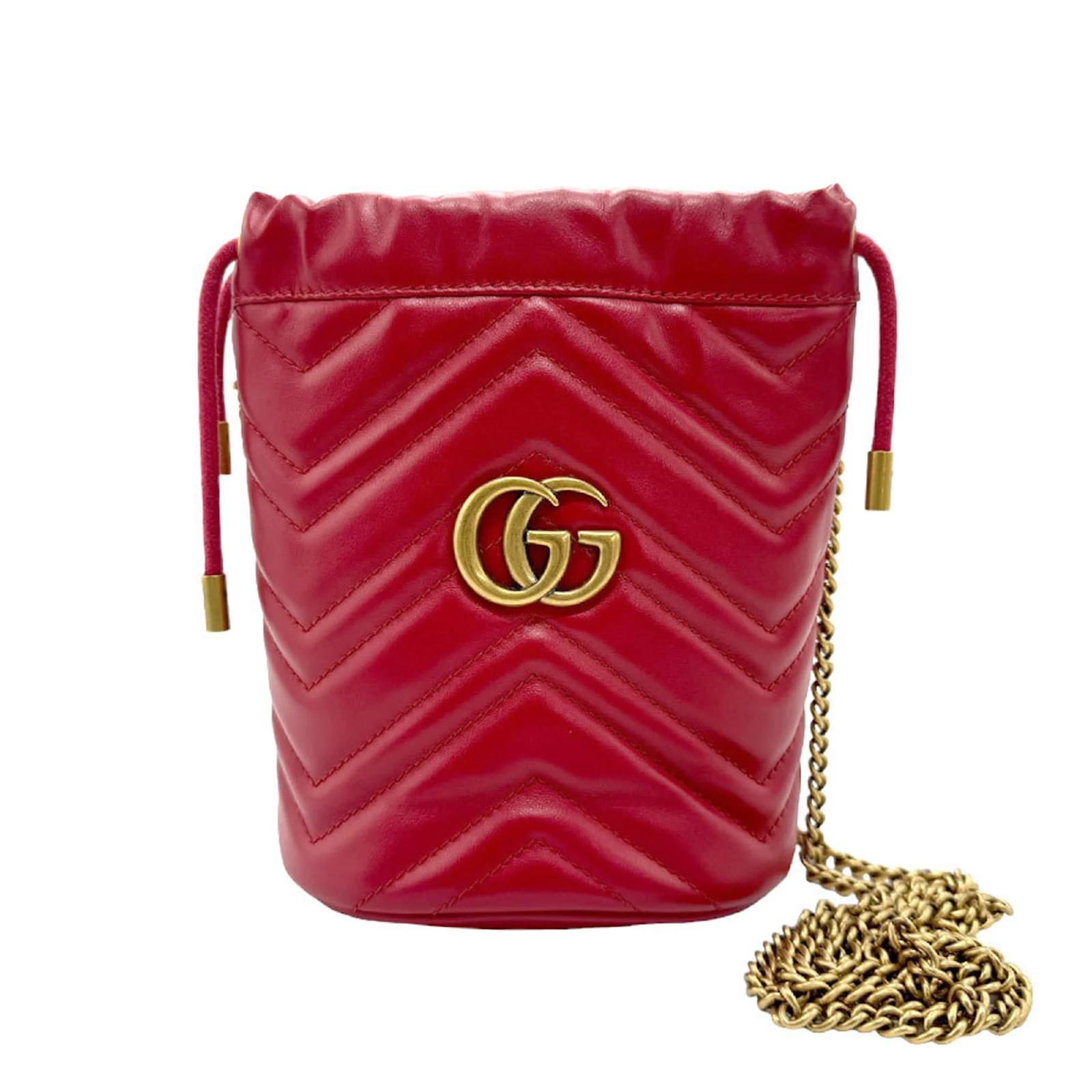 Gucci GG Marmont Leather Shoulder Bag Red ref.1467000 - Joli Closet
