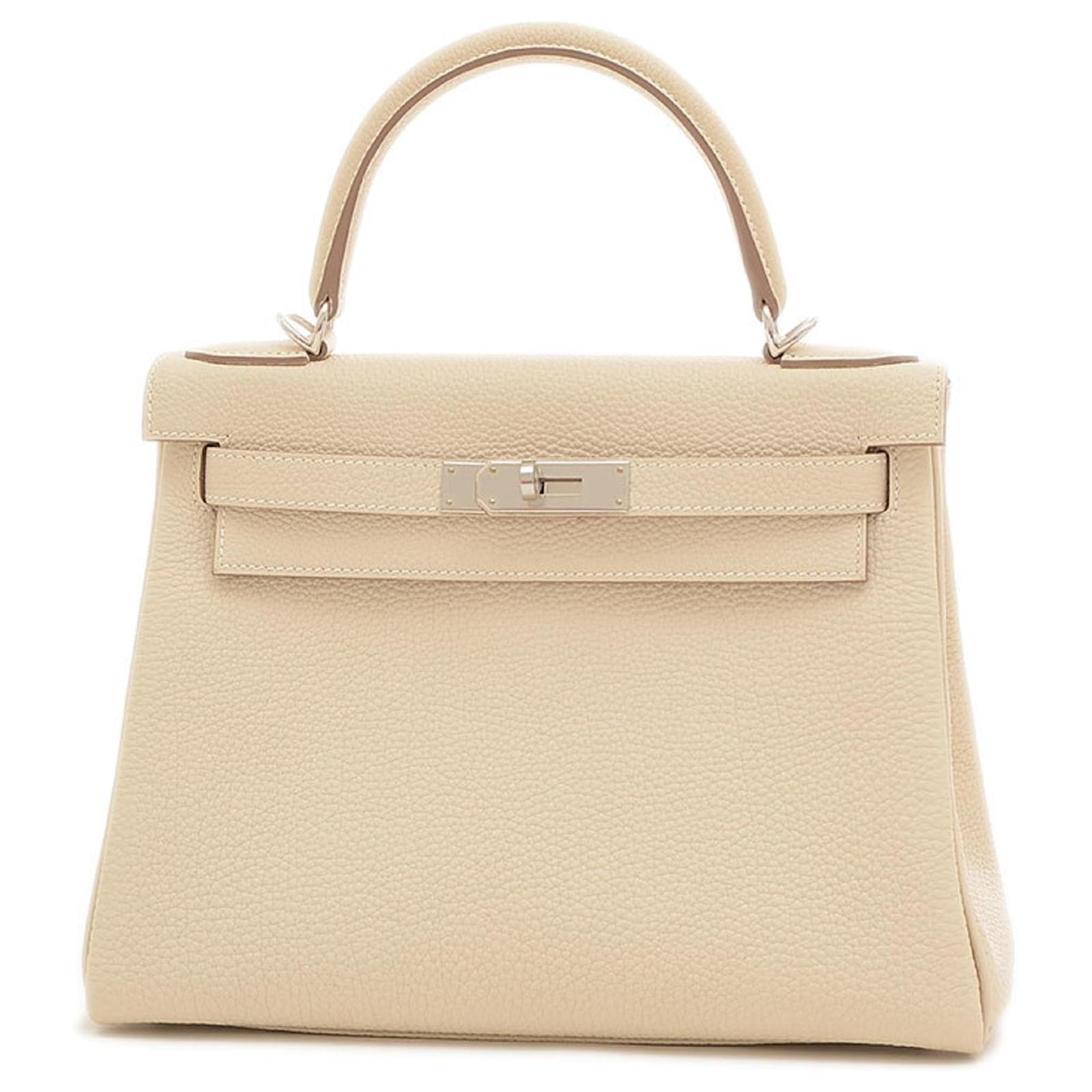 Hermès Hermes Kelly 28 Handbag in Ivory Togo Leather Cream ref.1471525 ...