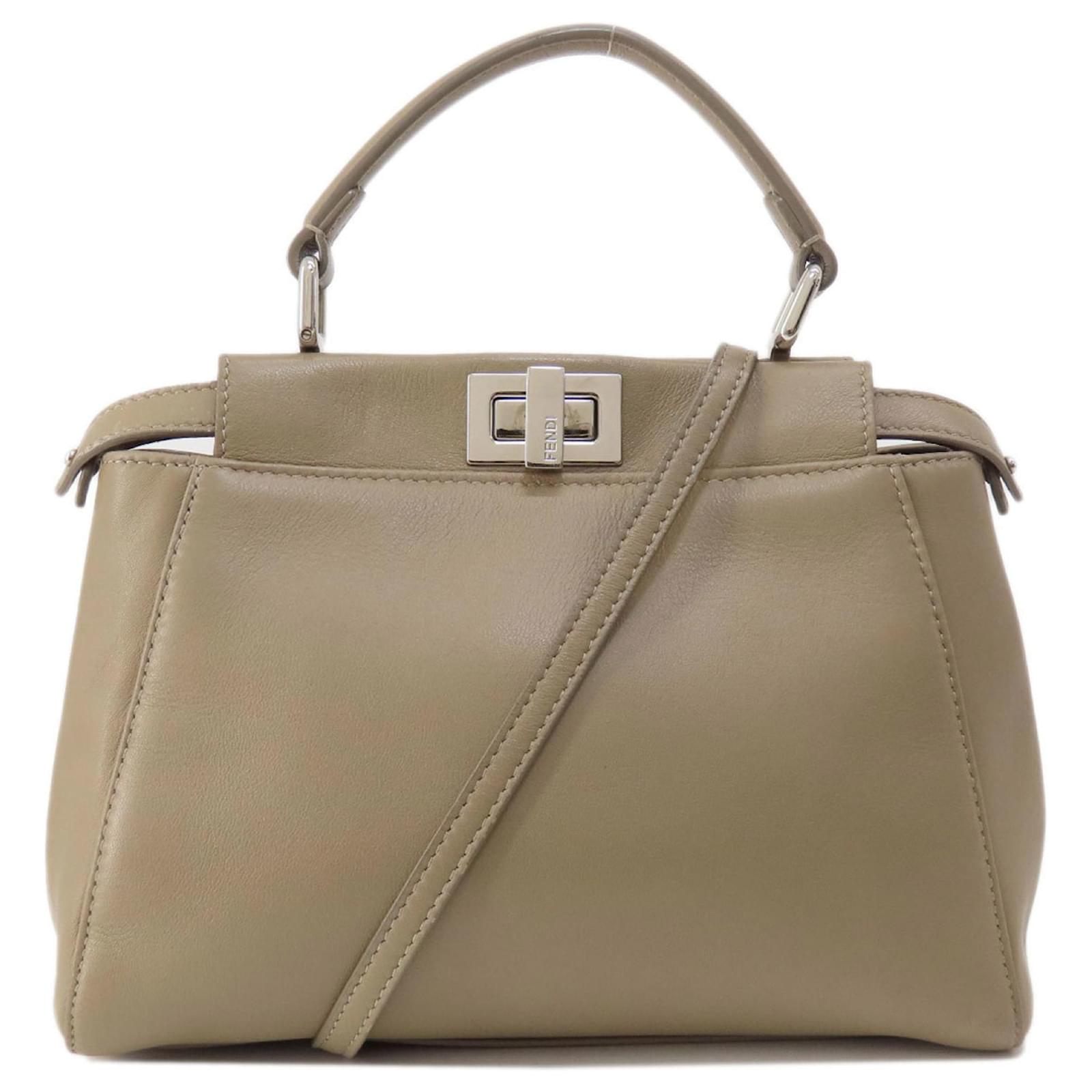 Fendi Peekaboo Handbag Brown Leather ref.1472521 - Joli Closet