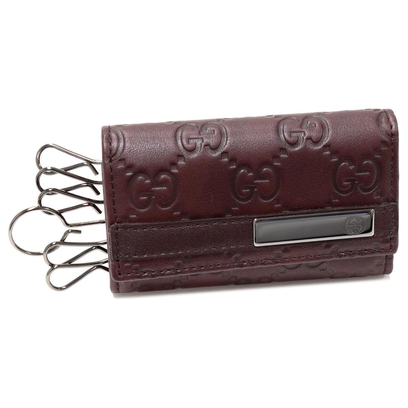 Gucci Key Case Logo Plate Dark Brown Leather ref.1479155 - Joli Closet