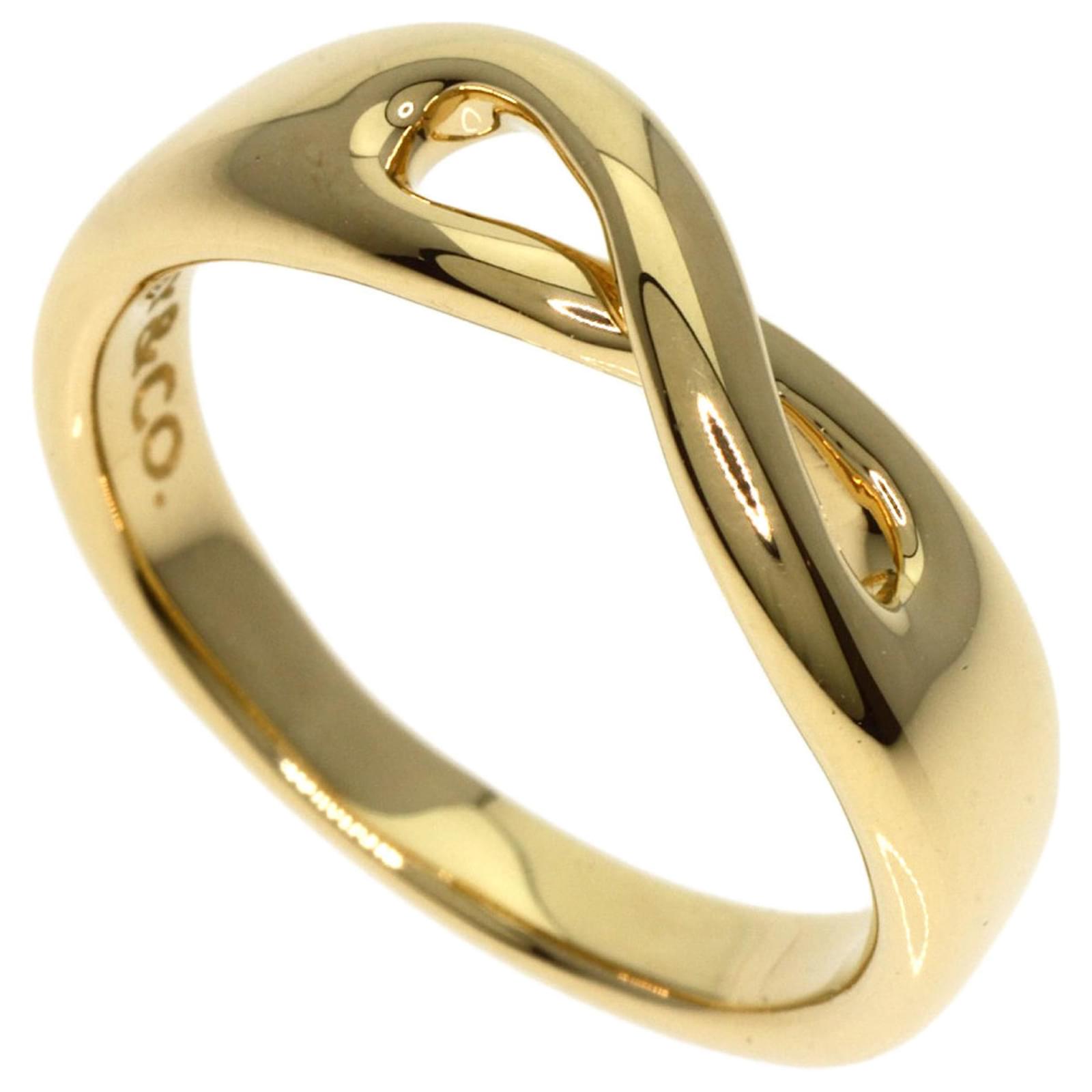 Tiffany & Co. Infinity Ring in 18K Yellow Gold ref.1486842 - Joli Closet