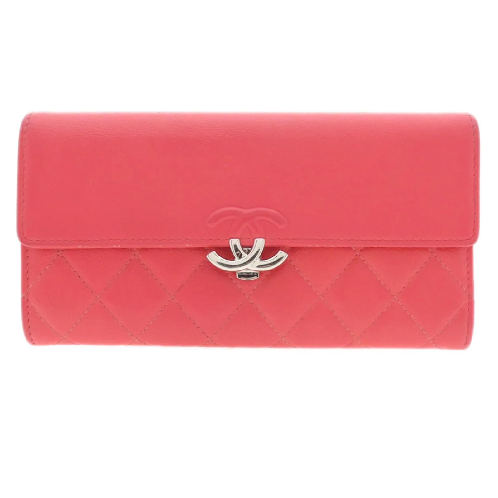 Chanel Half Coco Long Wallet Pink Leather ref.1492355 - Joli Closet