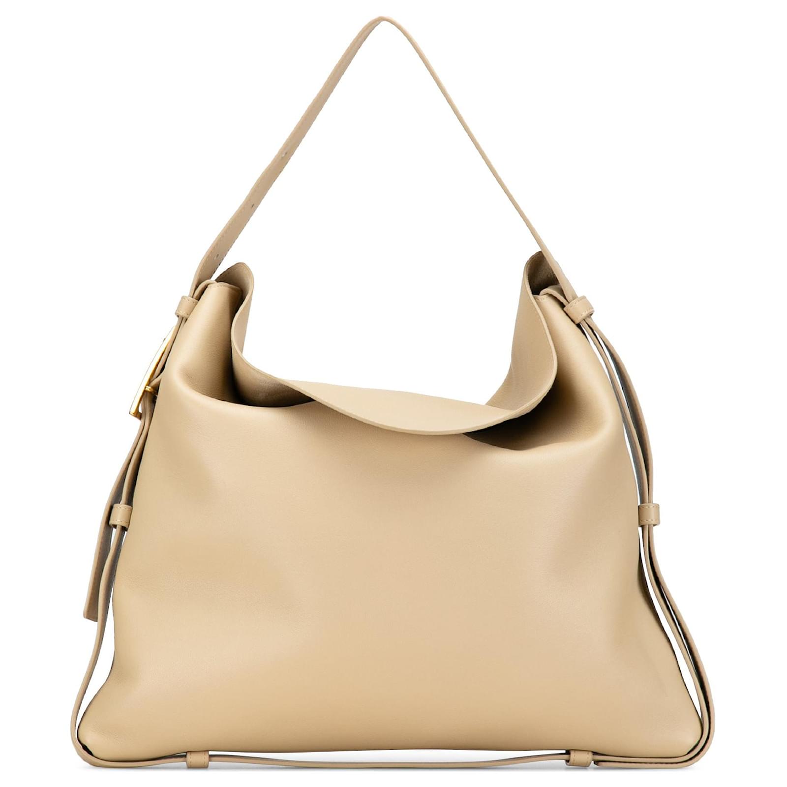 Beige Bottega Veneta Cradle Shoulder Bag Leather ref.1498591 - Joli Closet