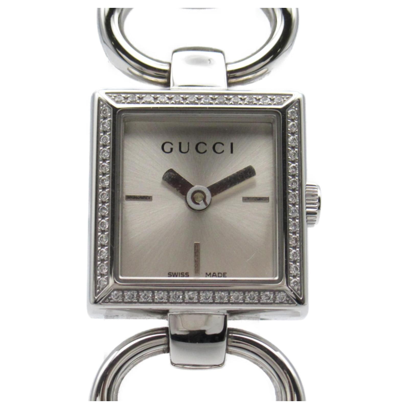 Gucci Quartz Wristwatch Silvery Steel ref.1504010 - Joli Closet