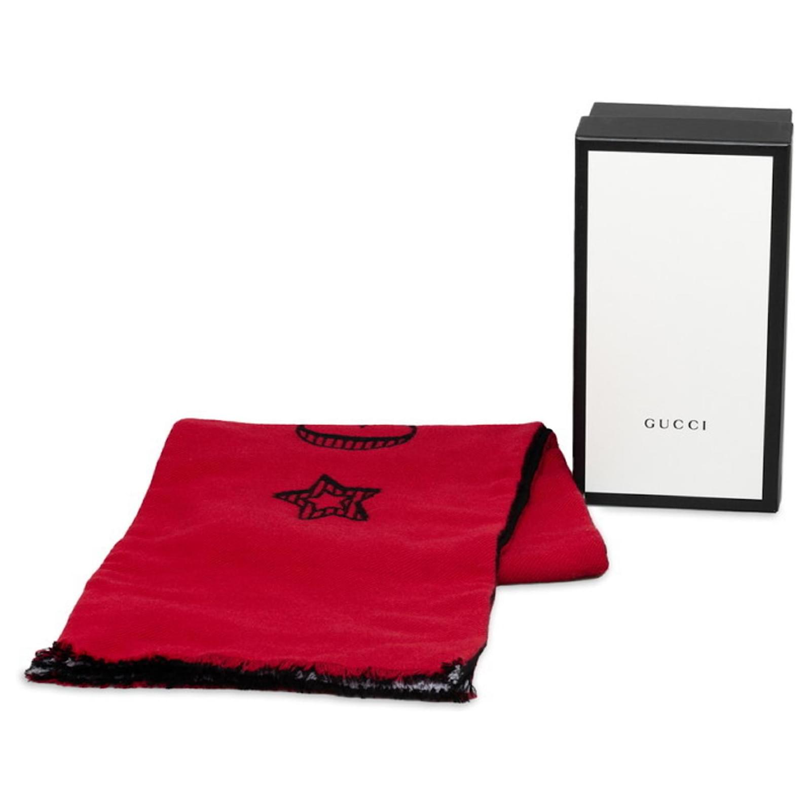 Bufanda reversible GUCCI en lana negra y roja Negro ref.1504082 - Joli ...