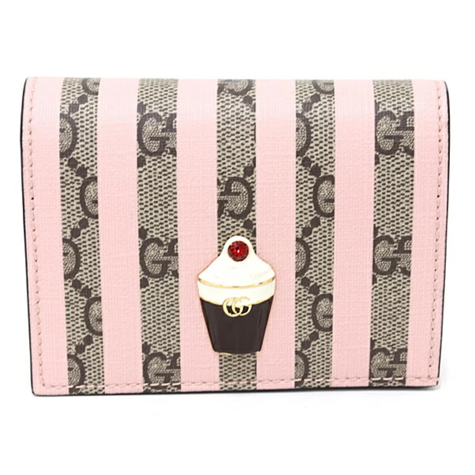 Gucci GG Supreme Coin Purse Beige Cloth ref.1512003 - Joli Closet