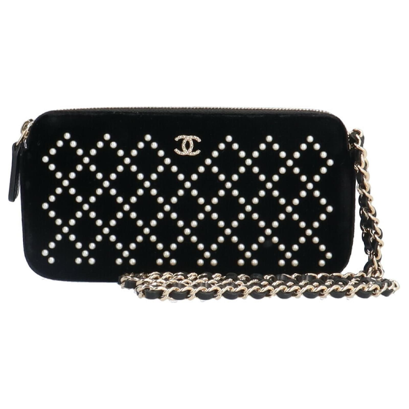 Chanel Velor Pearl Matelasse Wallet Chain Black ref.1514005 - Joli Closet