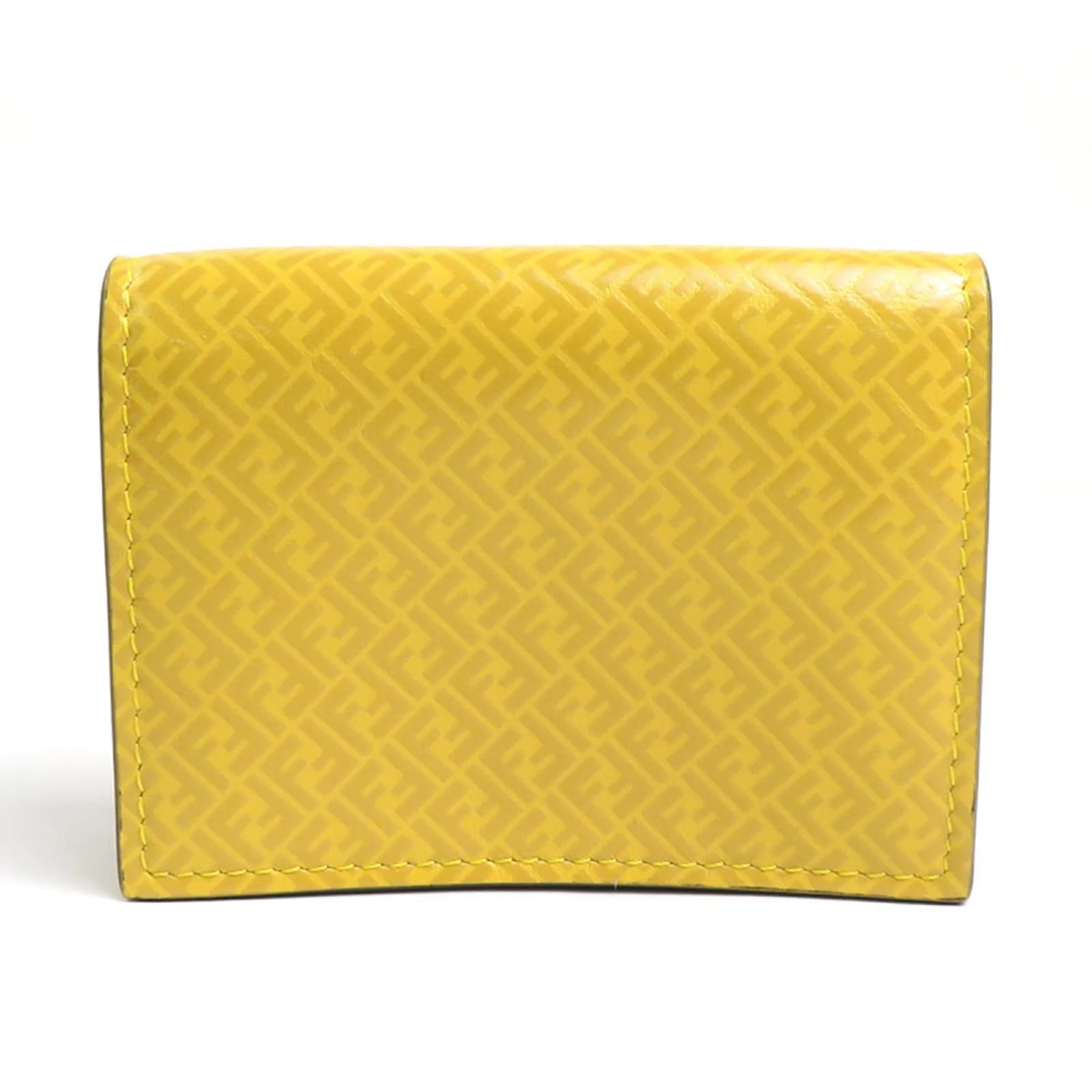 Fendi Yellow Leather Trifold Wallet ref.JC1514501 (Sold) - Joli Closet