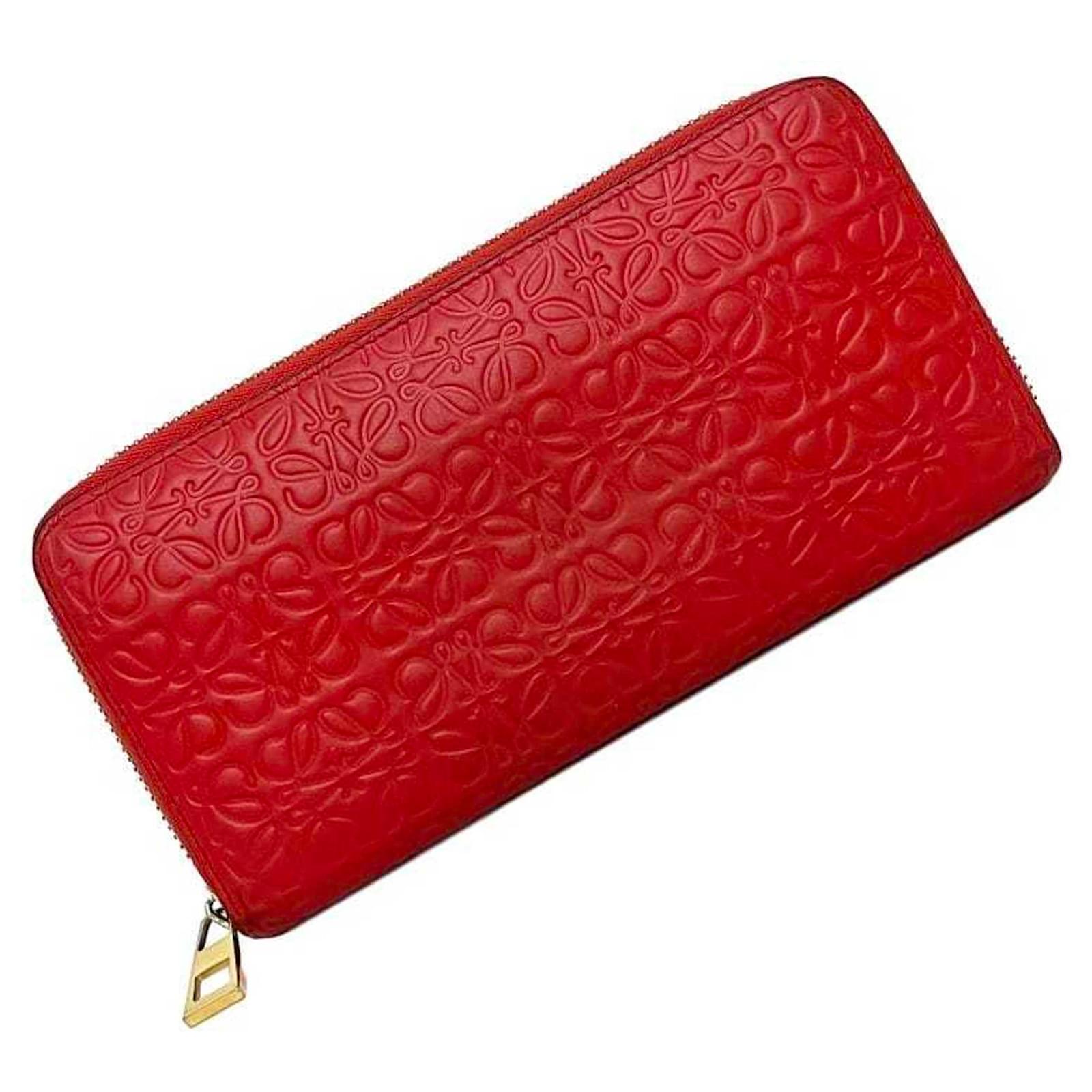Loewe Red Leather Long Wallet ref.1517174 - Joli Closet