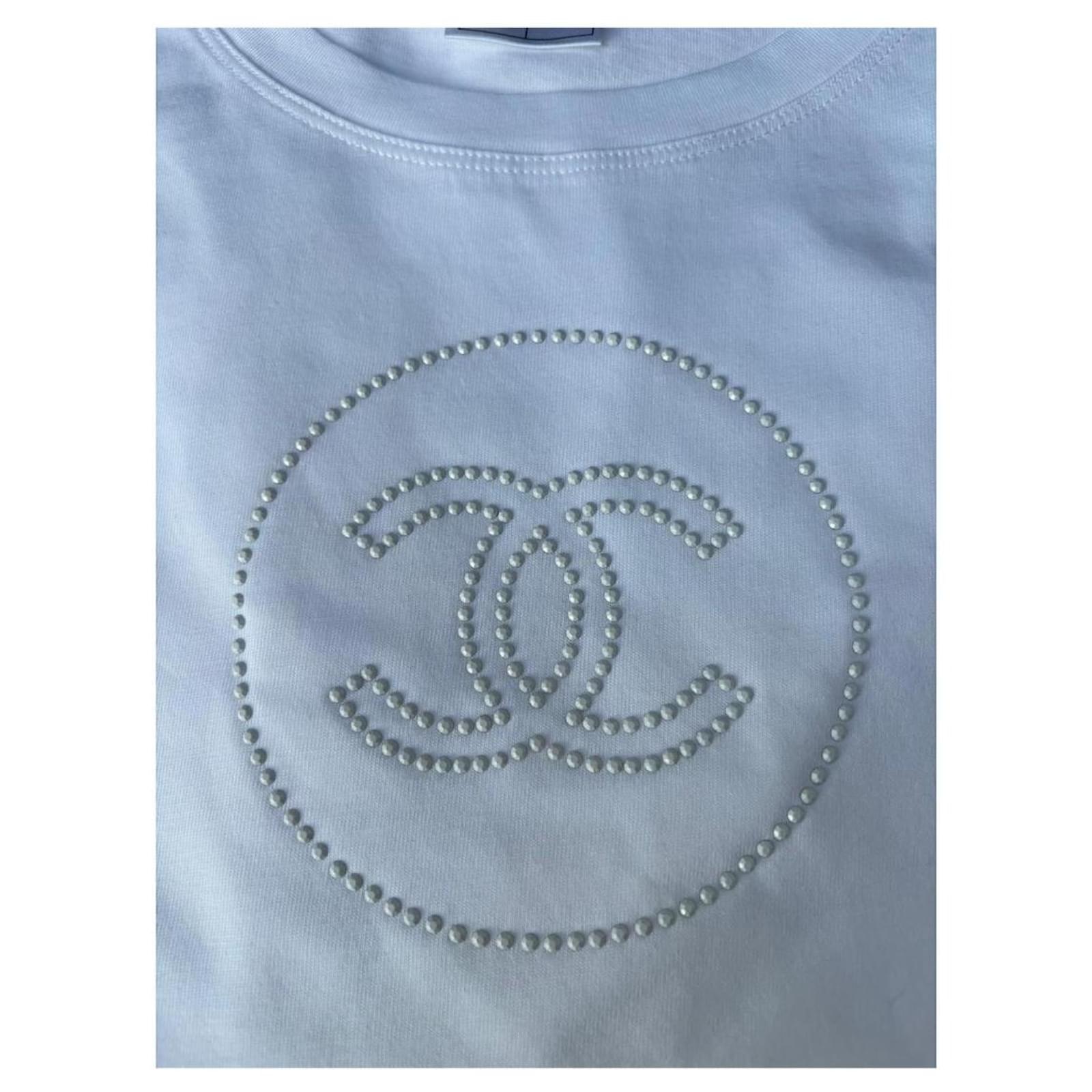 CHANEL WHITE TOP CC SIGNATURE / SIZE M / NEW Cotton ref.1521230 - Joli ...