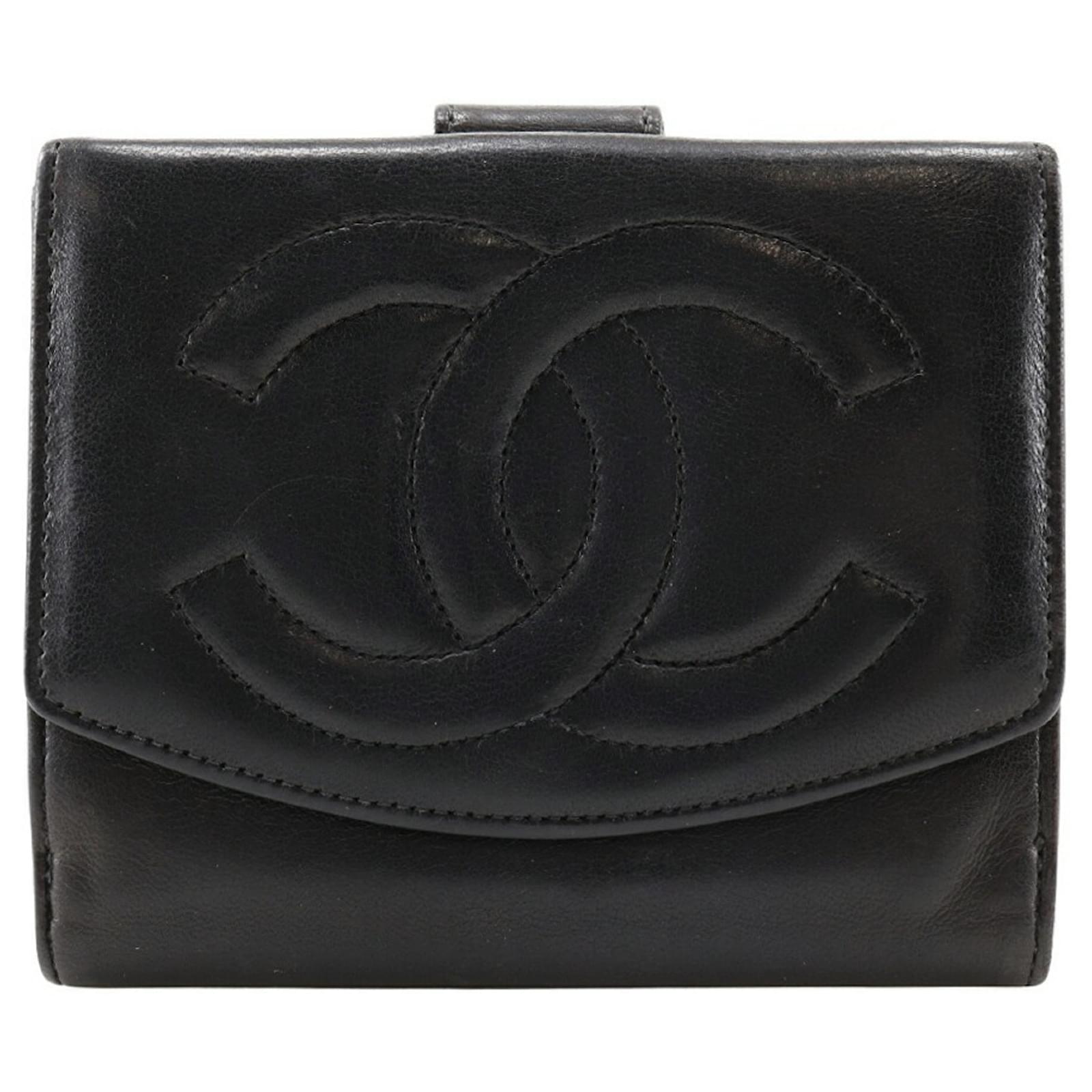 Chanel Coco Mark Bi-fold Wallet Black Leather ref.1524035 - Joli Closet