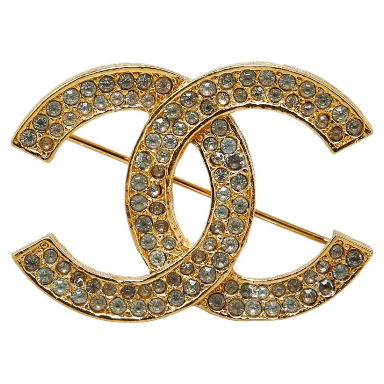 Chanel Logo CC Golden Gold-plated ref.1528247 - Joli Closet