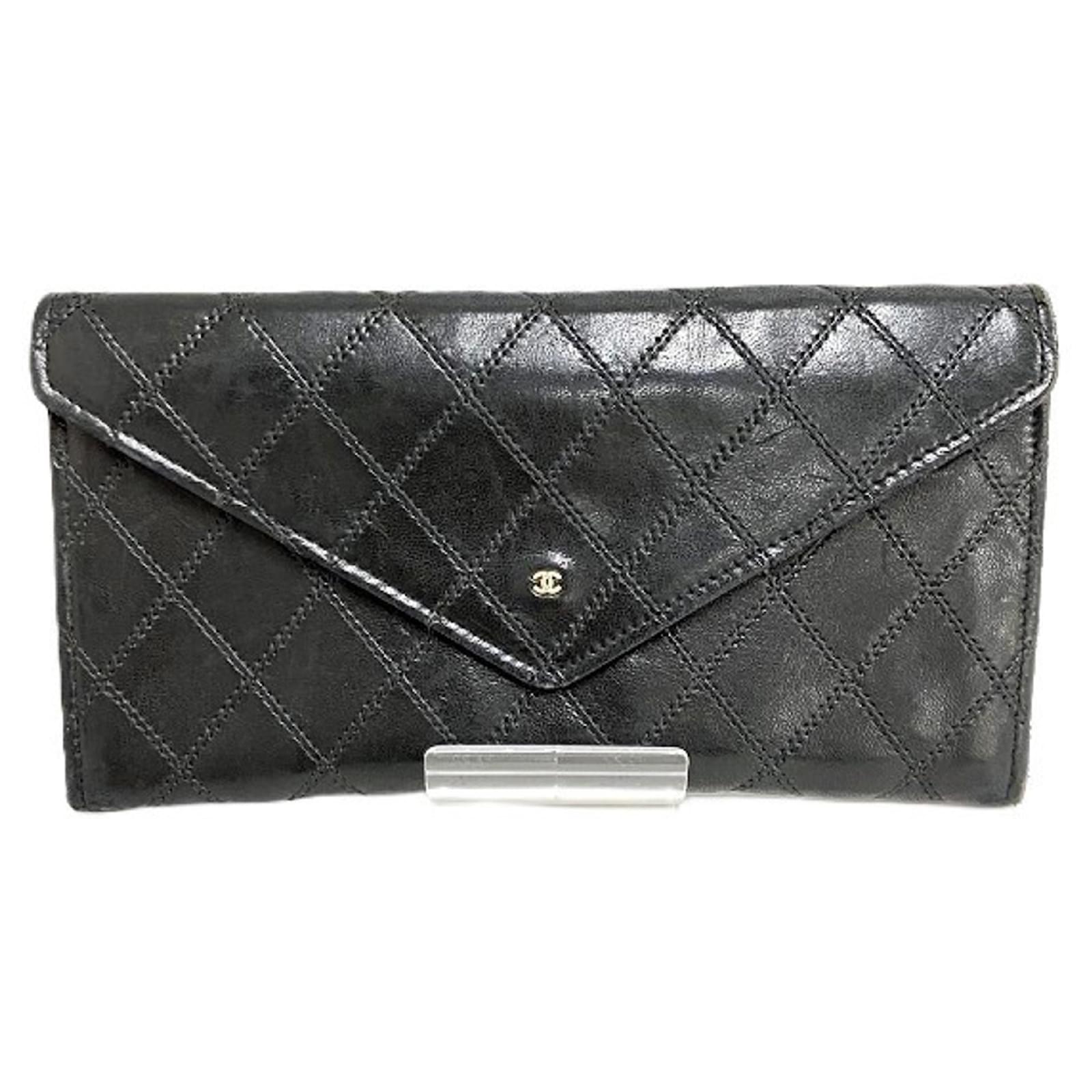 Chanel Bicolor Black Coco Mark Long Wallet Leather ref.1532935 - Joli ...