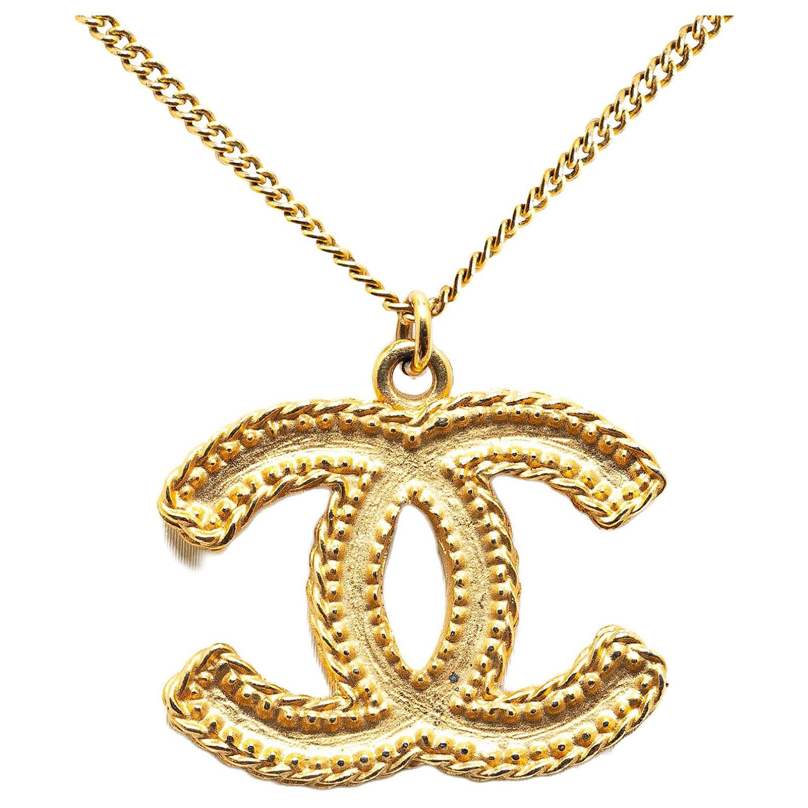 Gold Chanel Gold Plated CC Pendant Necklace Golden Metal ref.1539873 ...