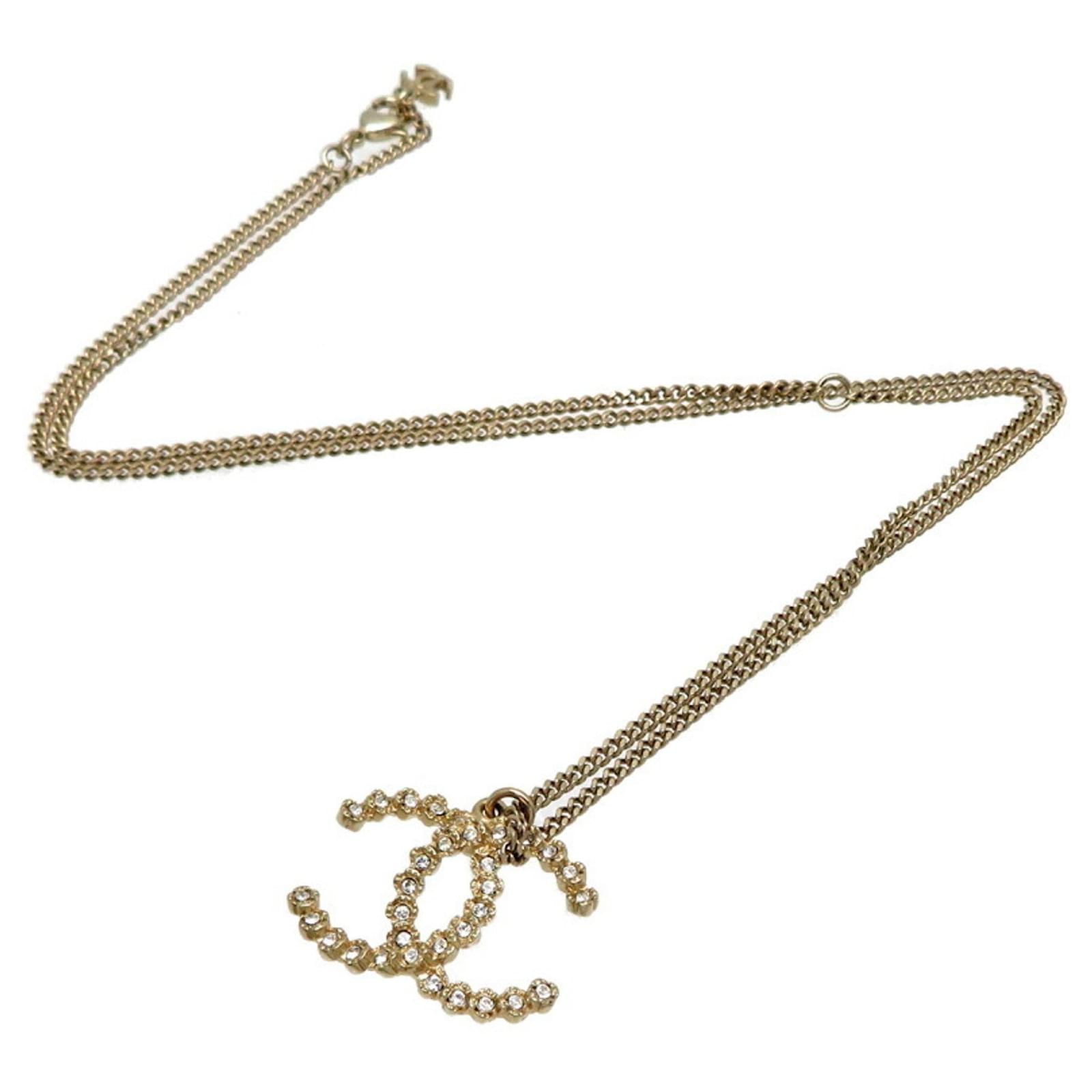 Chanel Logo CC Golden Gold-plated ref.1547464 - Joli Closet