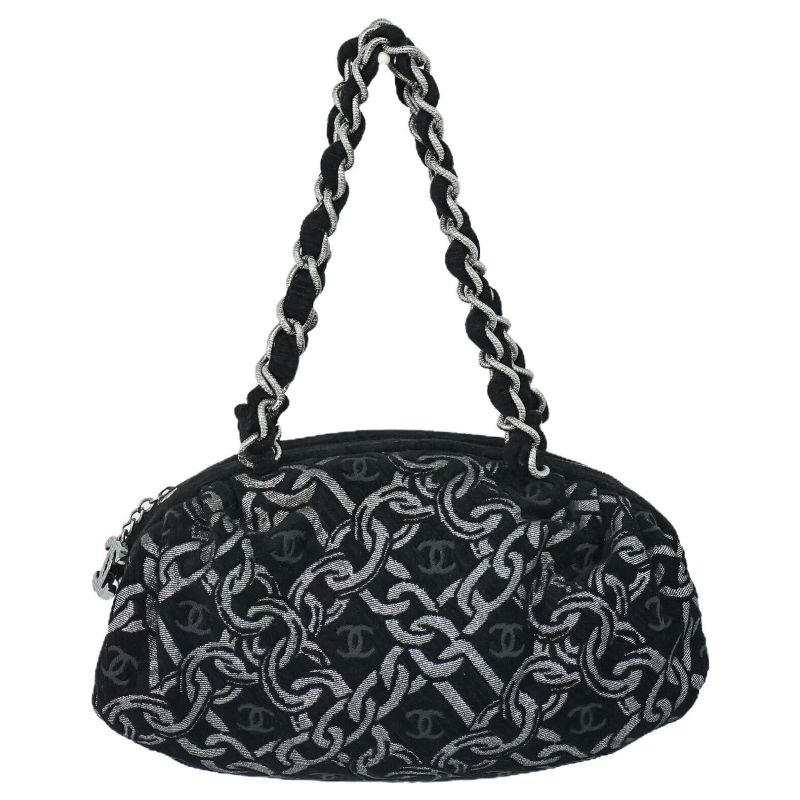 Chanel Logo CC Black Cloth ref.1547558 - Joli Closet