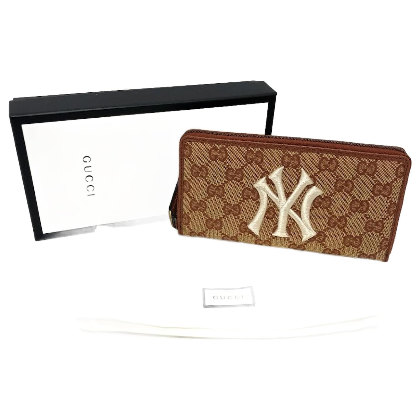 Gucci GG New York Yankees Collaboration Long Wallet Beige Leather Cloth ...
