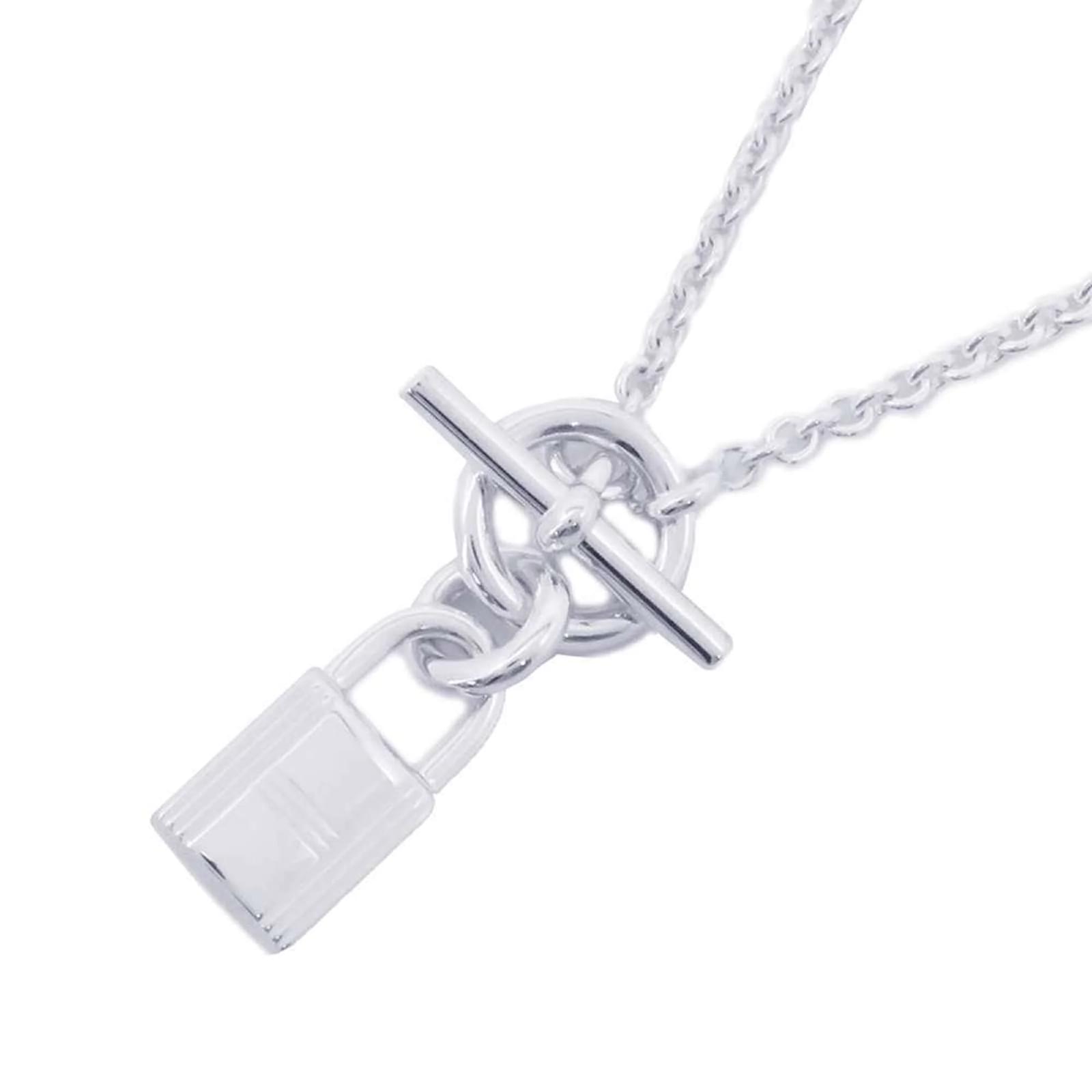 Hermes cadenas kelly pendant store