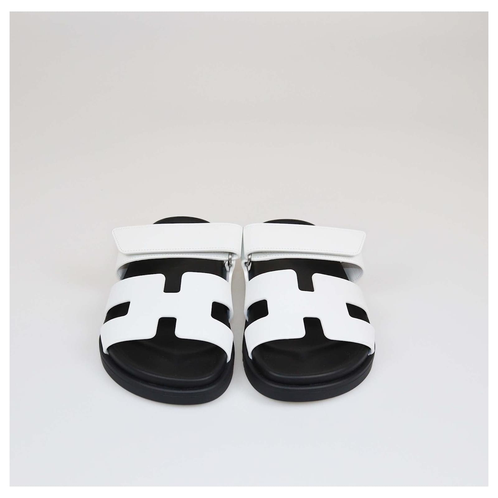 Hermès Hermes White Chypre Sandals Leather ref.1594657 - Joli Closet