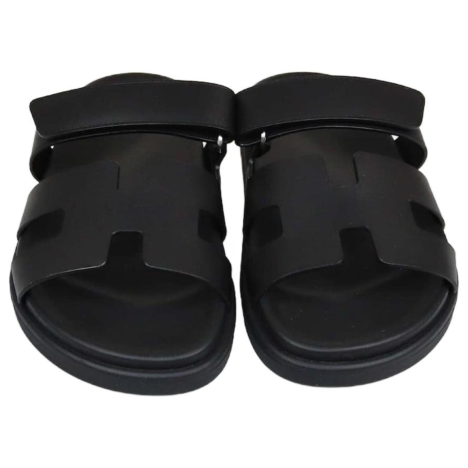 Hermès Hermes Black Chypre Sandals Leather ref.1594673 - Joli Closet