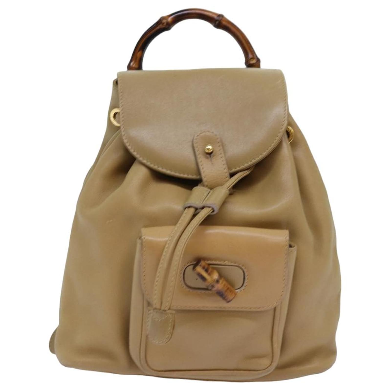 Gucci Bamboo Backpack White Leather ref.1599497 - Joli Closet