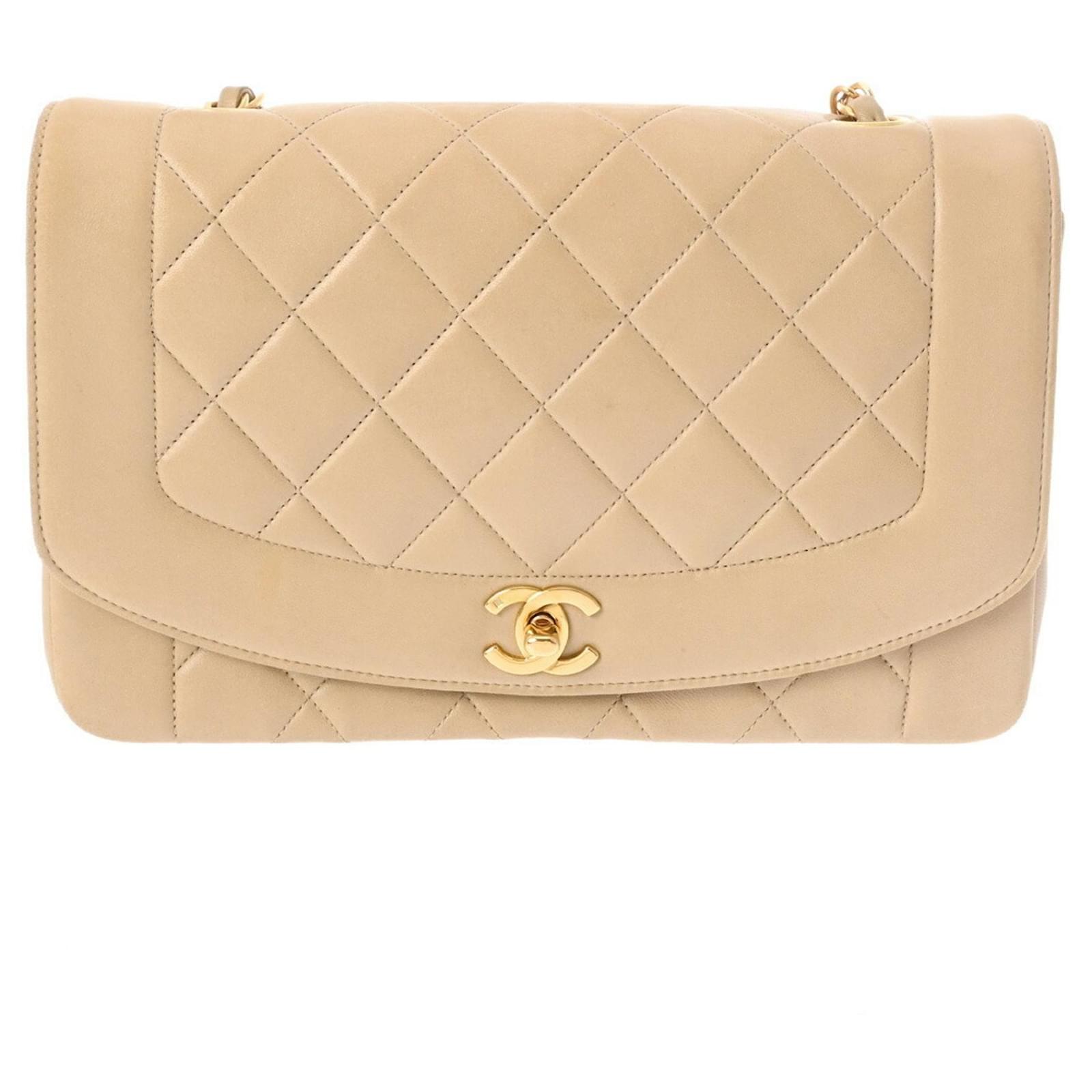 Chanel Diana Beige Leather ref.1601118 - Joli Closet