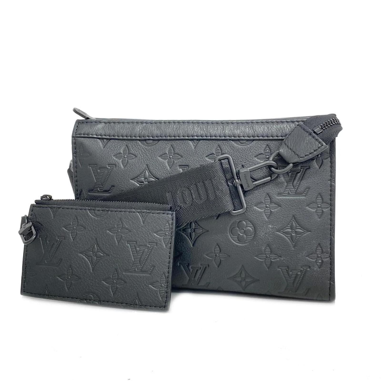 Louis Vuitton Monogram Shadow Gaston Shoulder Bag Black ref.1612136 ...