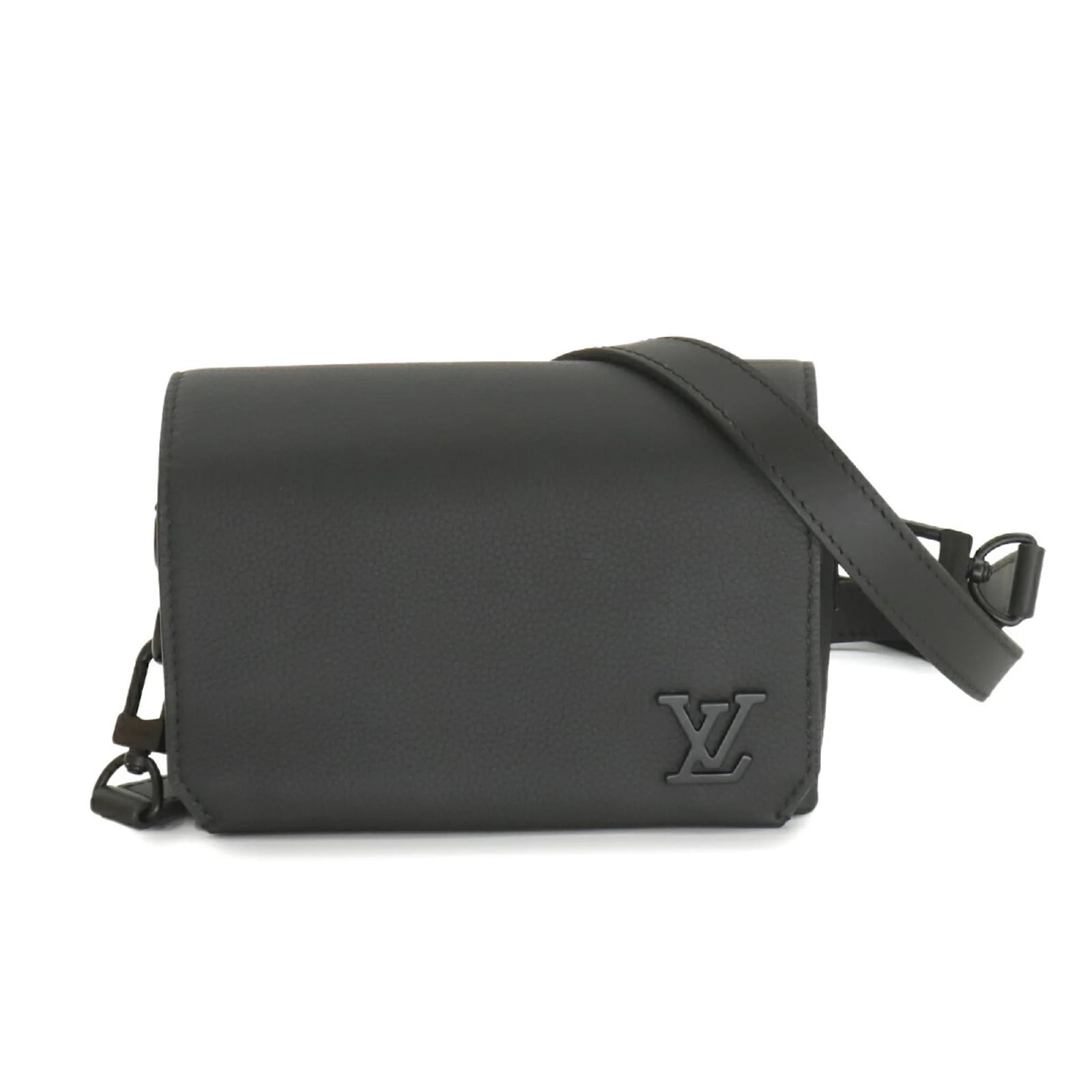 Louis Vuitton Aerogram Fastline Wearable Wallet Shoulder Bag Black ...
