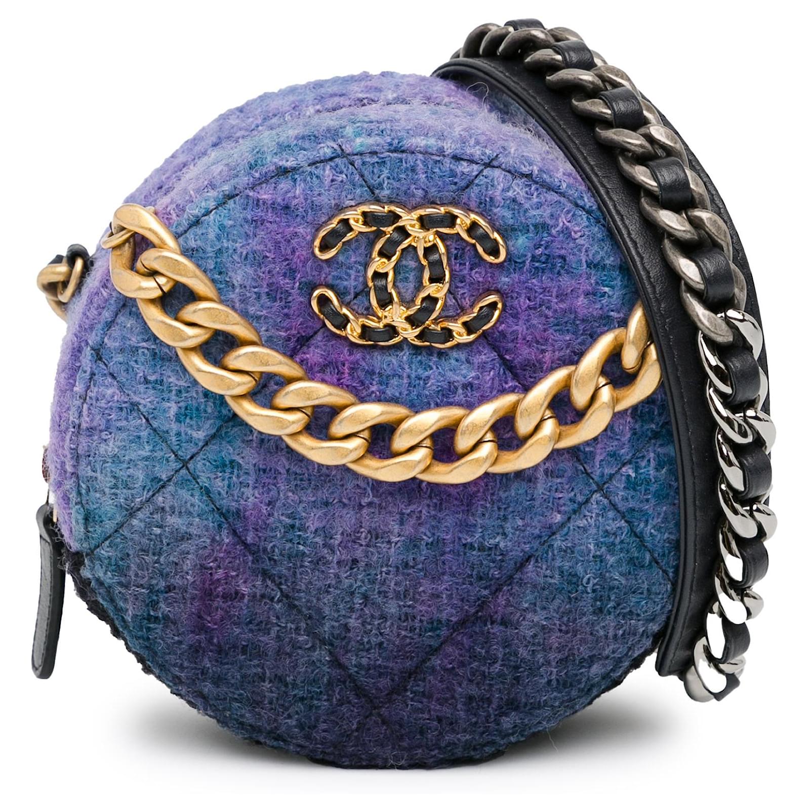 CHANEL Handbags Leather Purple ref.1623514 - Joli Closet