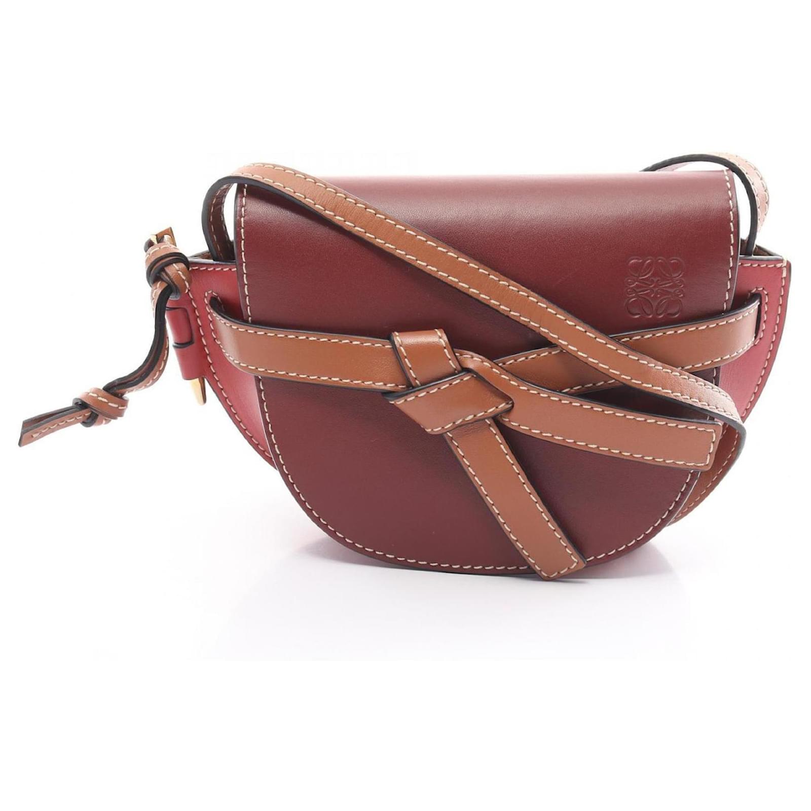 Loewe Gate Bag Shoulder Leather Brown Red Dark red ref.1626575 - Joli ...