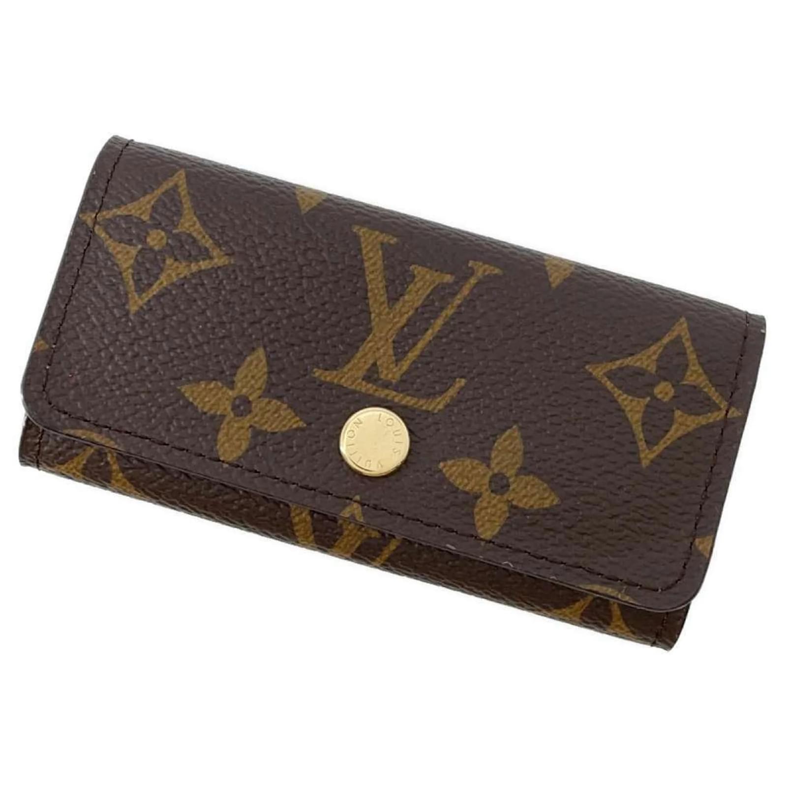 Louis Vuitton Monogram Key Case Brown Patent leather ref.1629590 - Joli ...