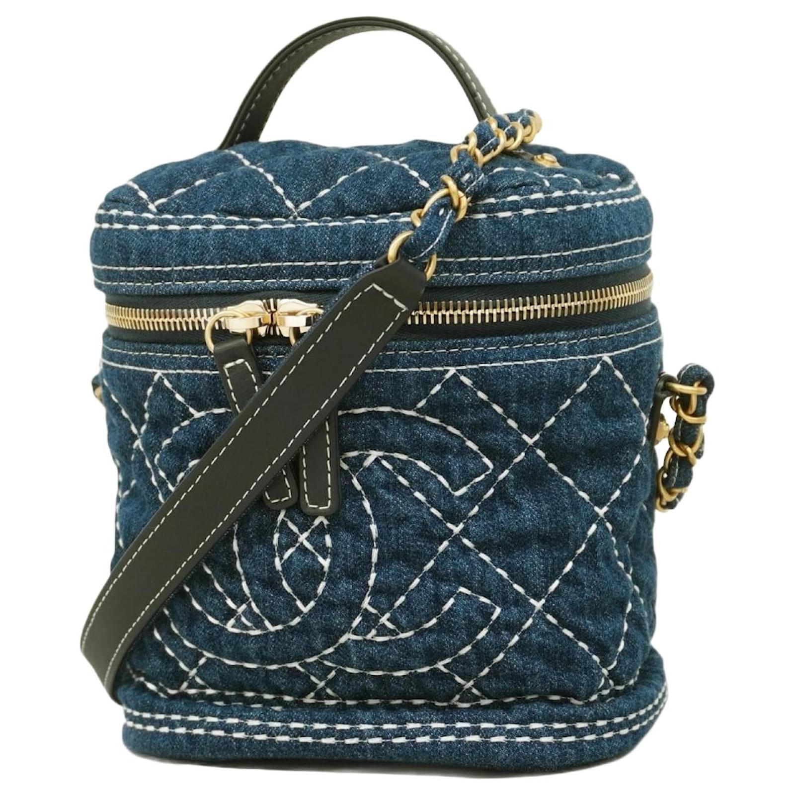 Chanel Denim Blue Vanity Bag ref.1631516 - Joli Closet