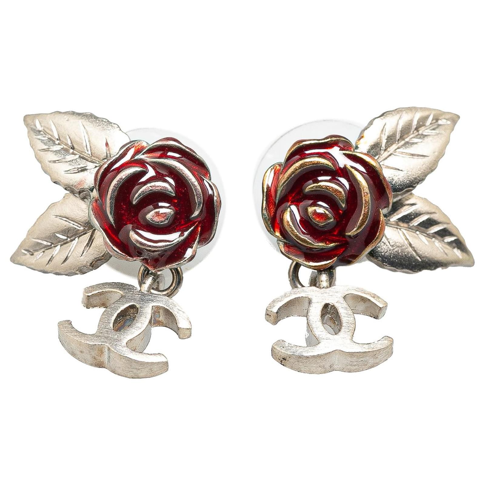 Chanel Silver Brass Flower CC Dangling Push Back Earrings Silvery Metal ref.1631821 Joli Closet