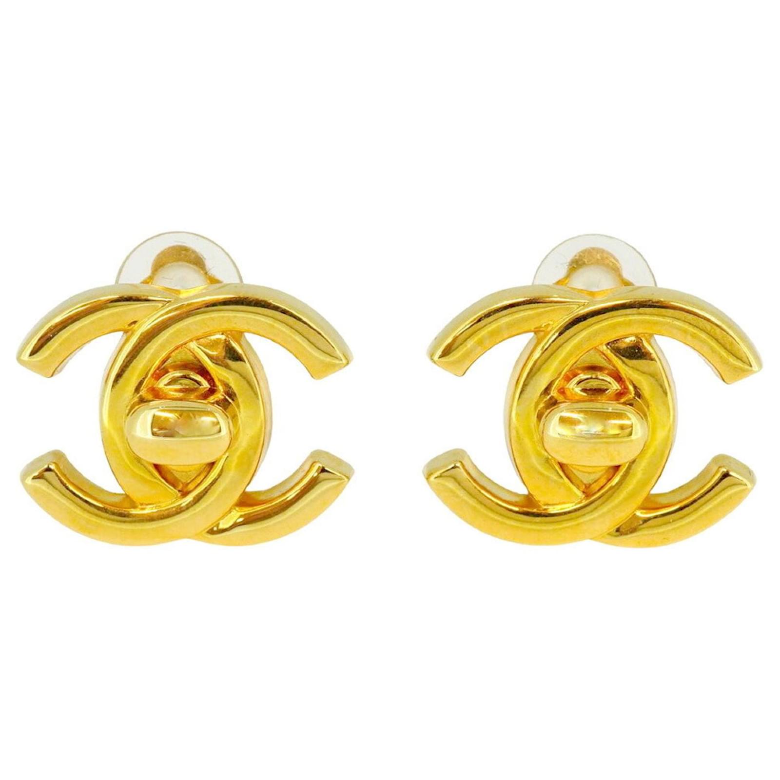 Timeless Chanel Coco Mark Golden Gold-plated ref.JC1636672 (Sold ...