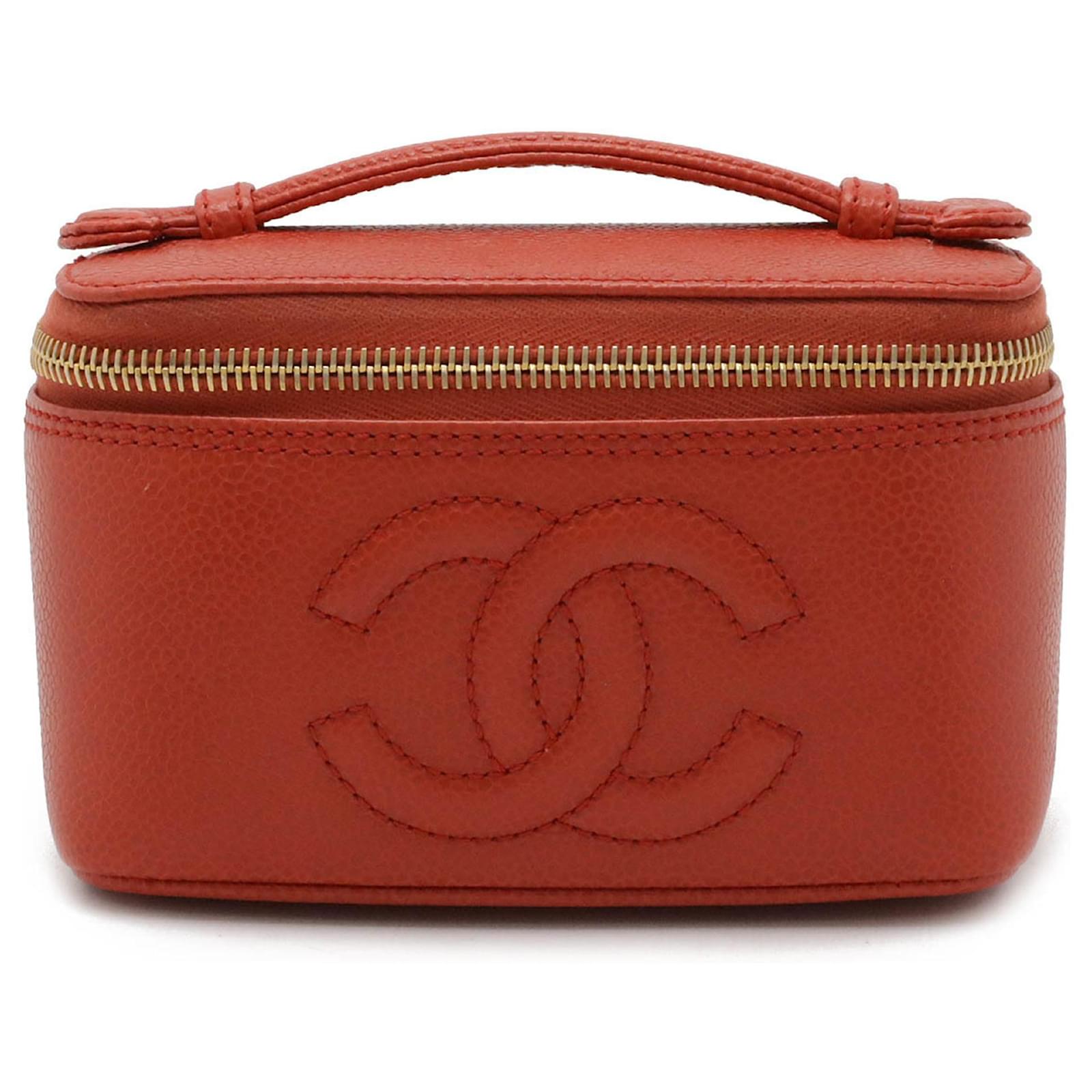 Chanel Coco Mark Vanity Bag Pouch in Red Caviar Leather ref.1640419 ...
