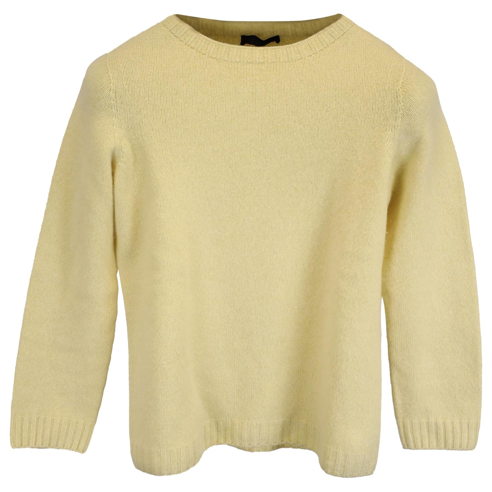 The Row Knitted 3/4 Sleeve Sweater in Yellow Cashmere Wool ref.1641852 ...