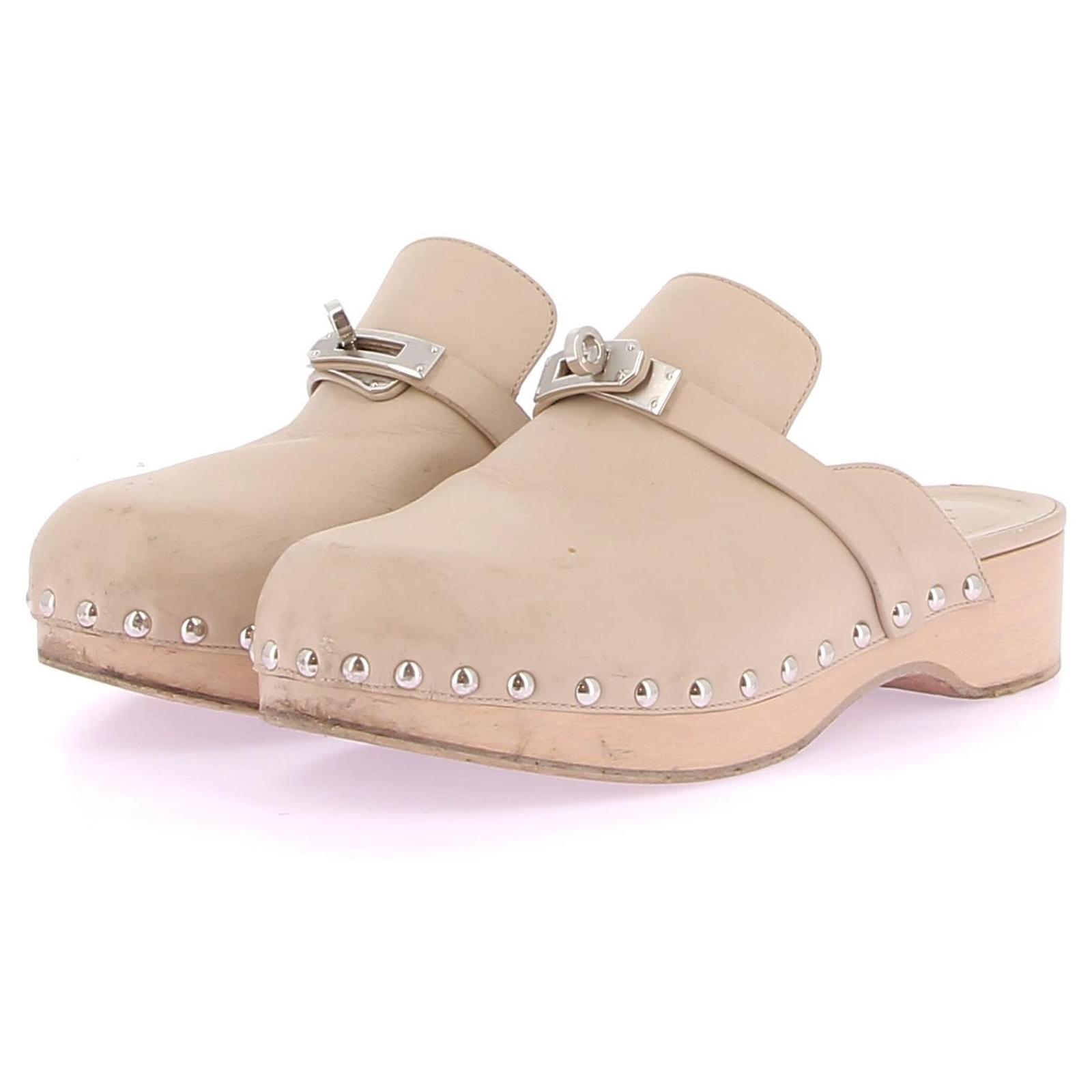 Hermès mules & clogs T.EU 37 Leather Cream ref.1661597 - Joli Closet