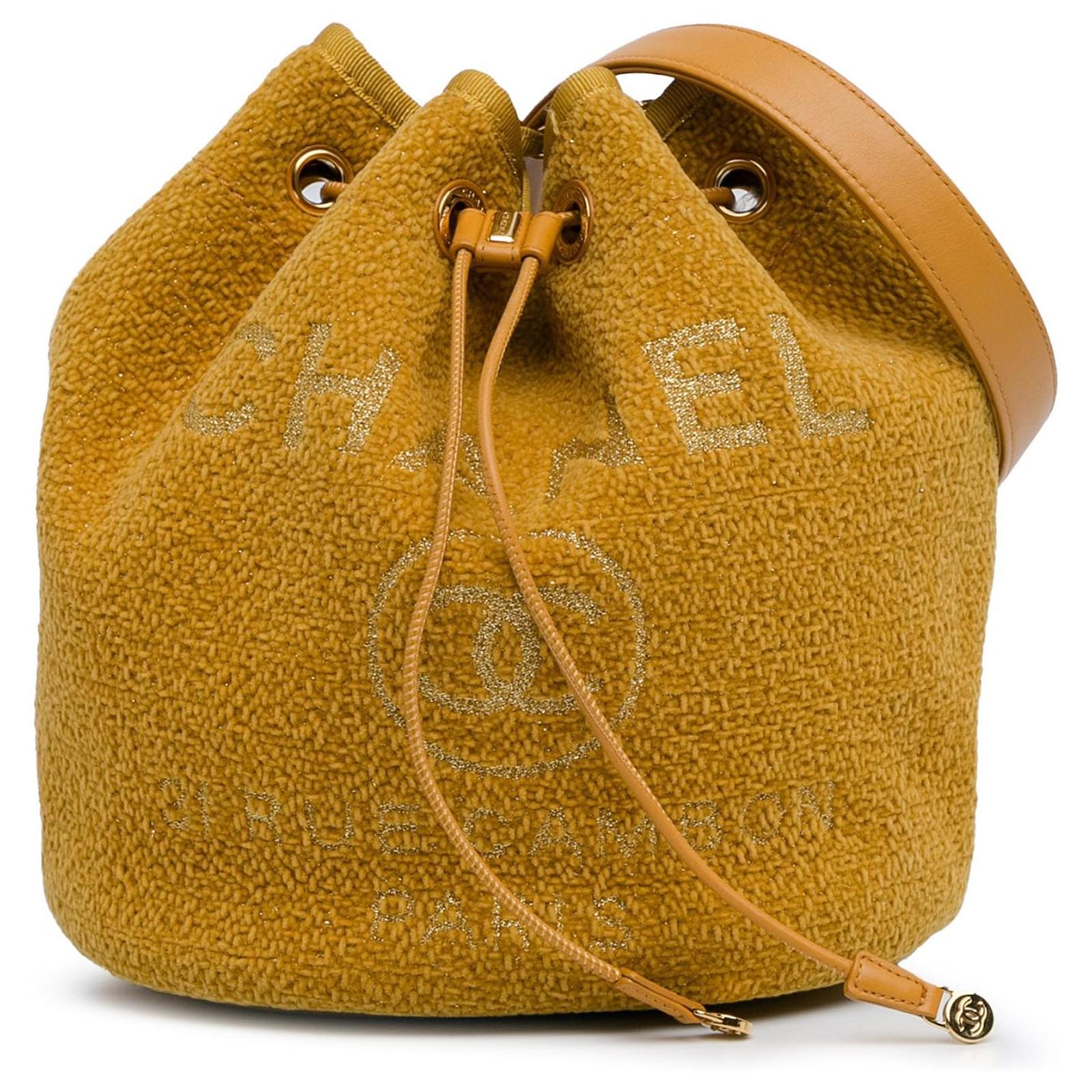 Yellow Chanel Boucle Deauville Drawstring Bucket Bag Wool ref.1664657 ...