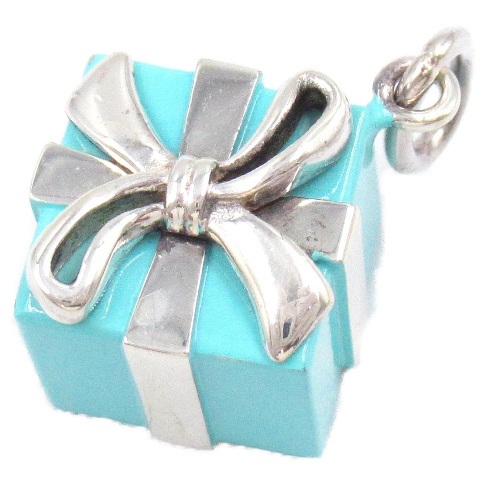 Autre Marque Tiffany Co Blaue Box Charm Anhanger Silber 925 ref.1692358 Joli Closet