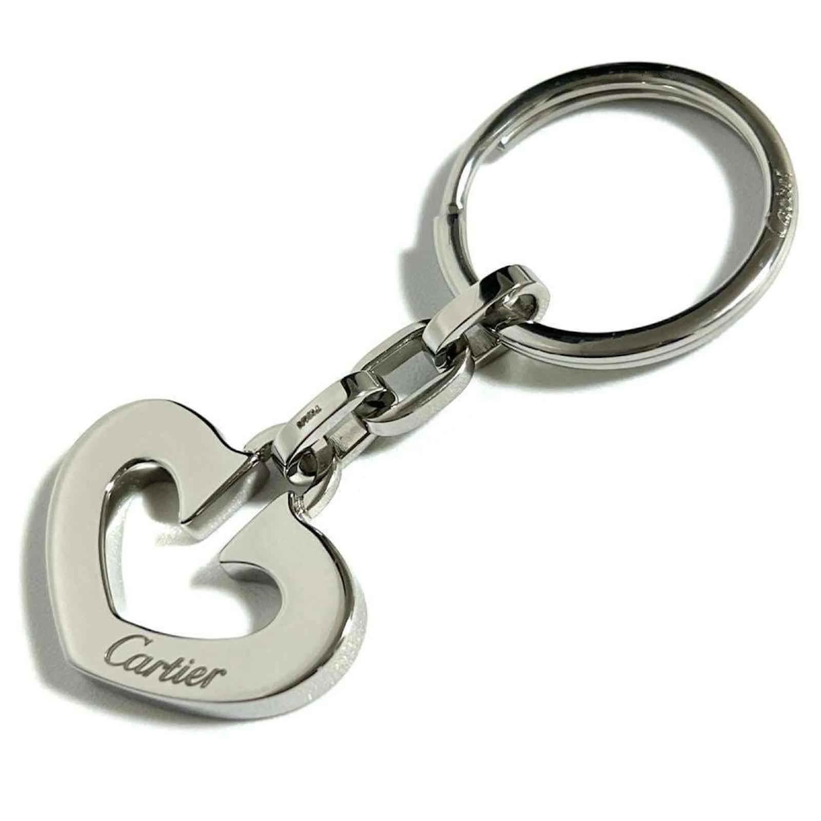 Cartier Women's Heart Shaped Key Holder Metal ref.1700036 - Joli Closet