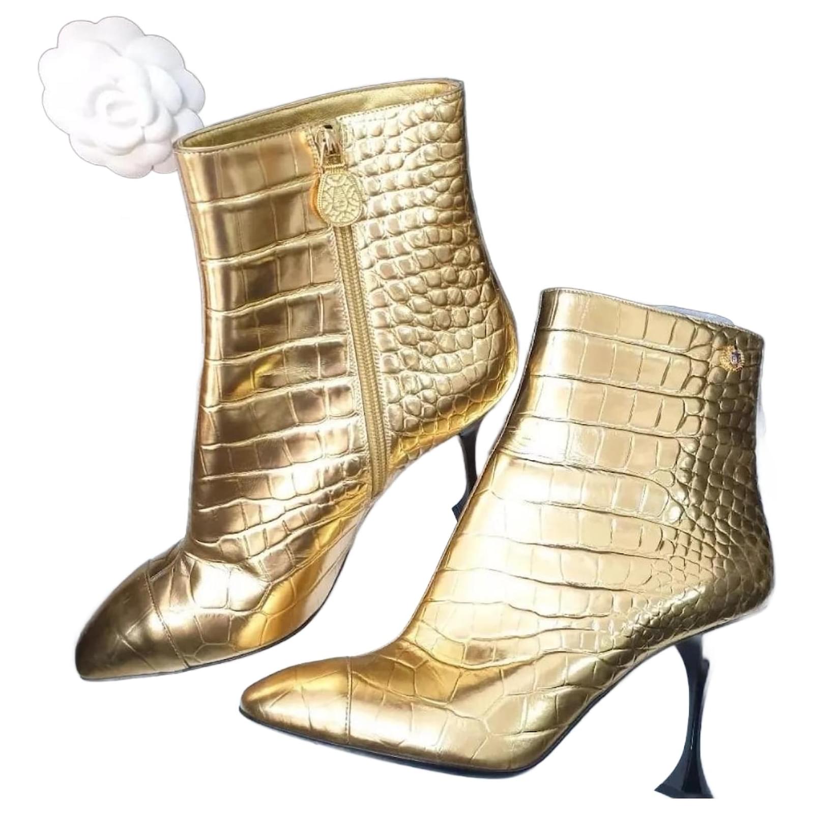 Chanel Egyptian Ankle Boots Crocodile Embossed Leather Boots Booties Sz ...