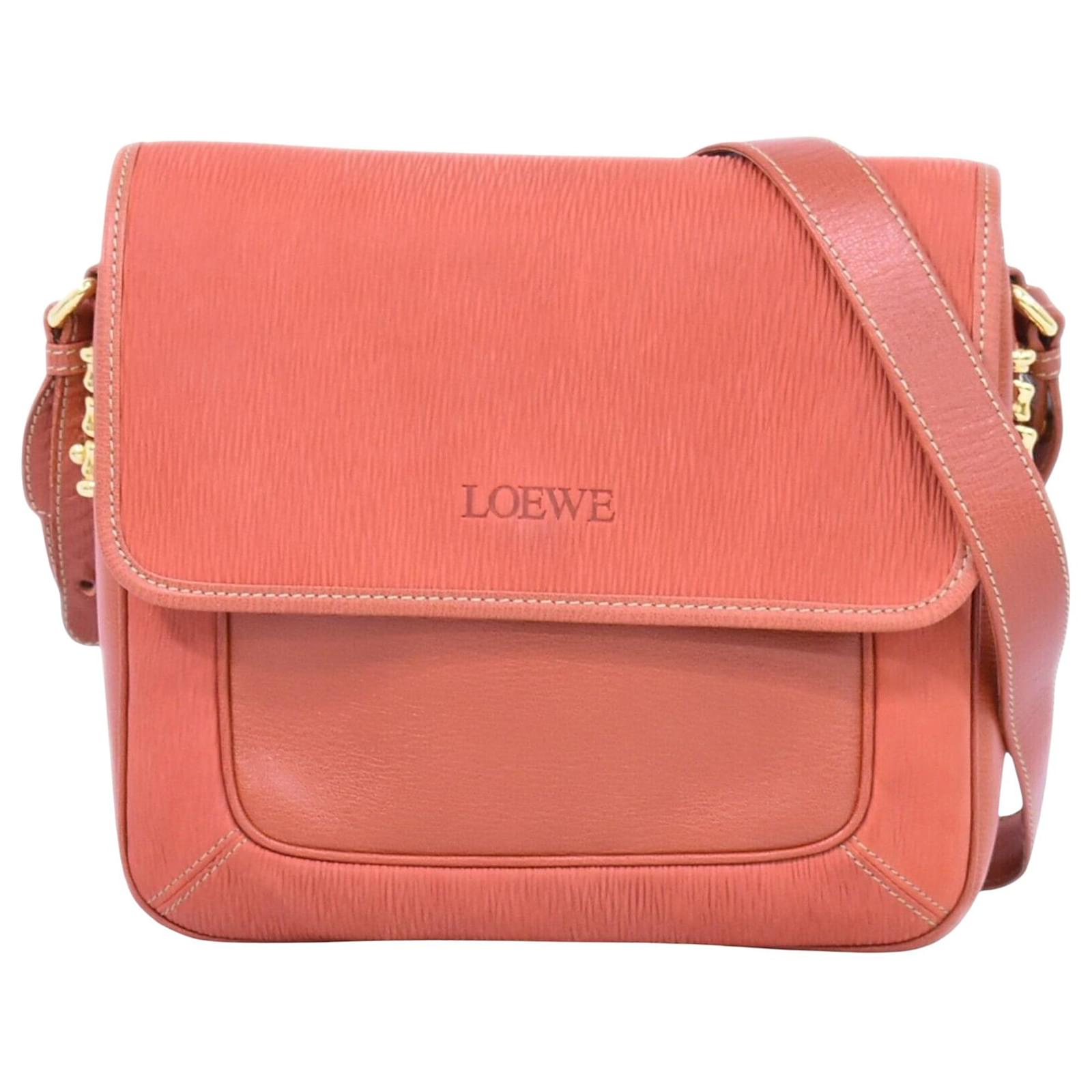 Loewe Orange Leather ref.1719257 - Joli Closet