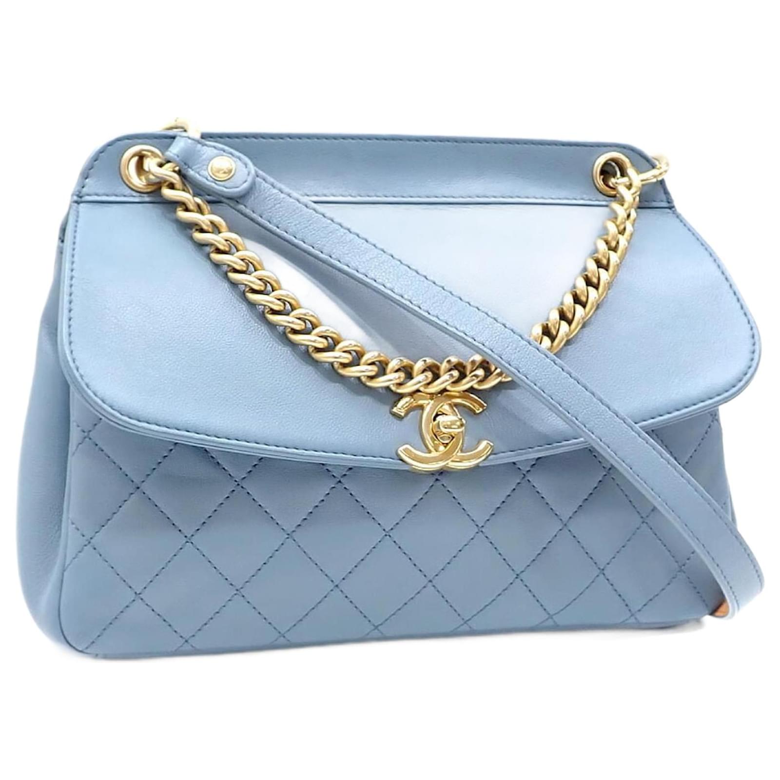 Chanel Light Blue Leather Shoulder Bag ref.1719811 - Joli Closet