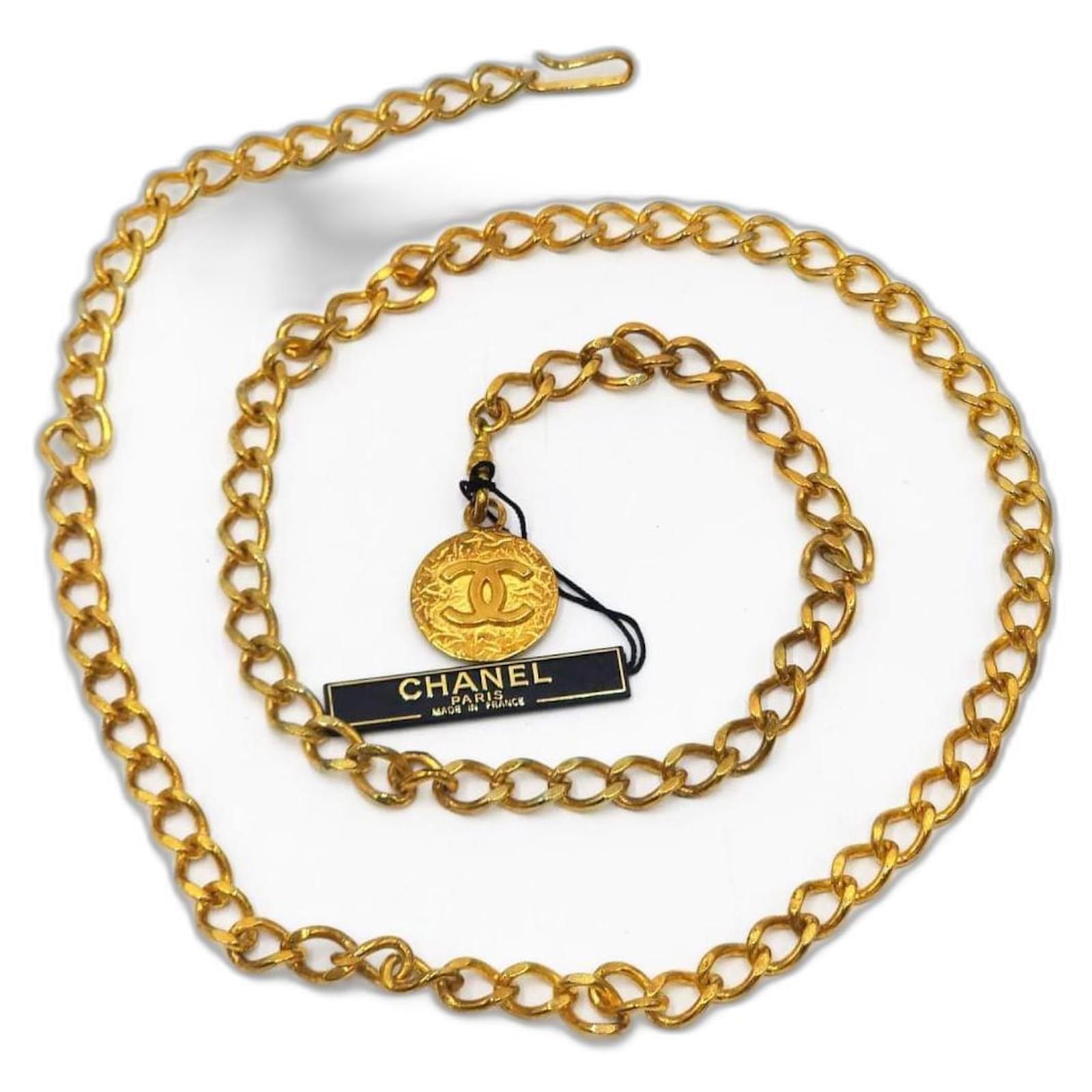 Chanel 1982 24K Gold Plated CC Medallion Chain Necklace Belt Gold ...