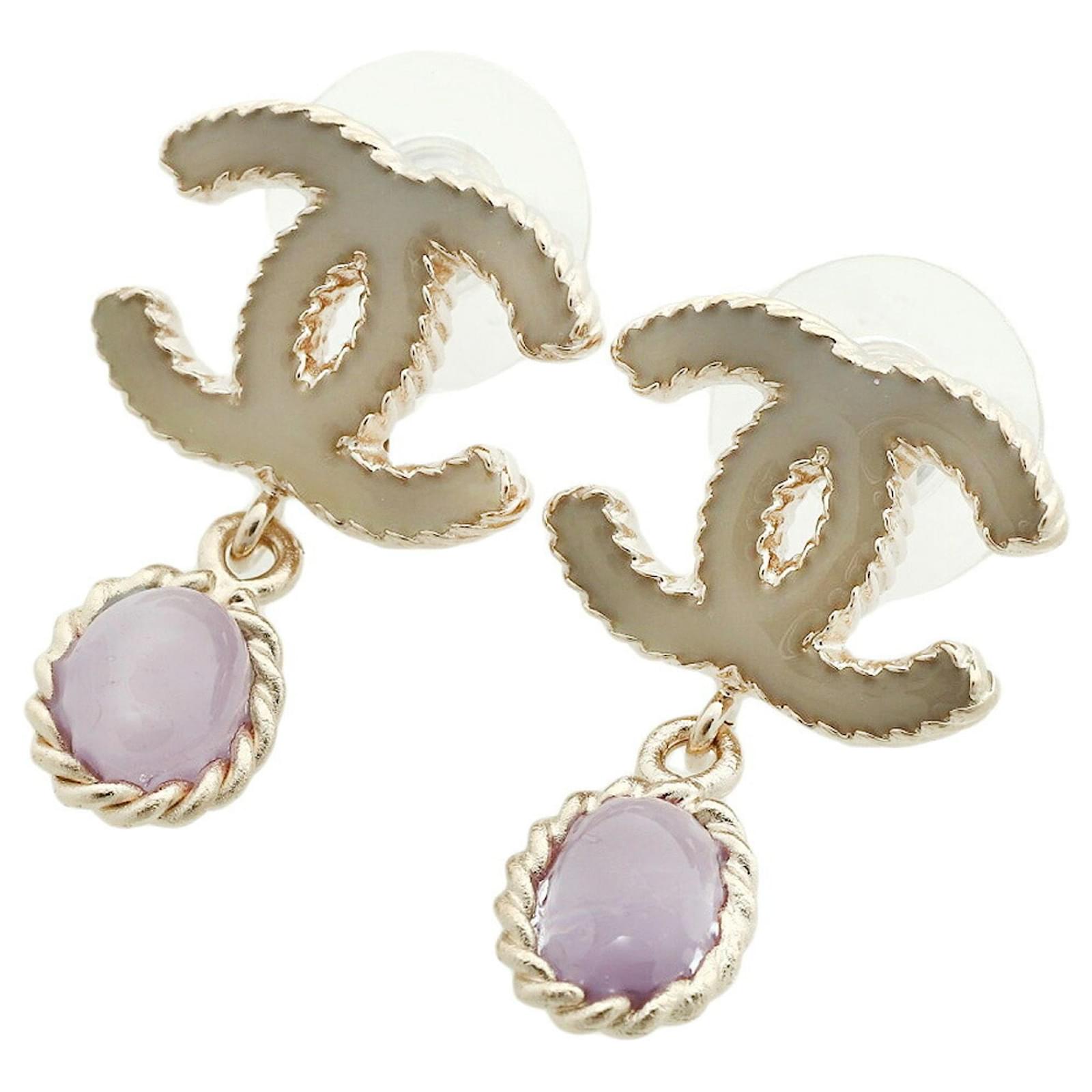 Chanel Coco Mark Purple Metal ref.1722005 - Joli Closet