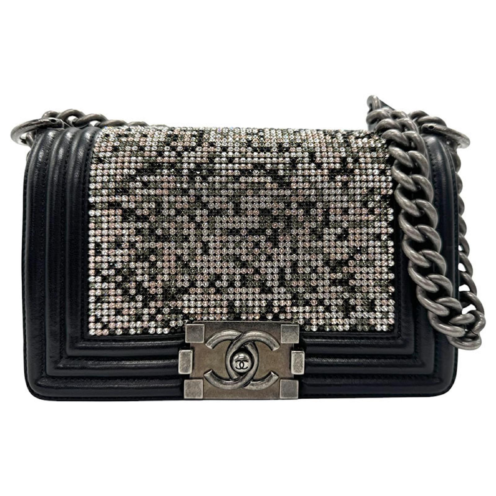 Chanel Boy Shoulder Bag in Black Leather (Sold) - Joli Closet
