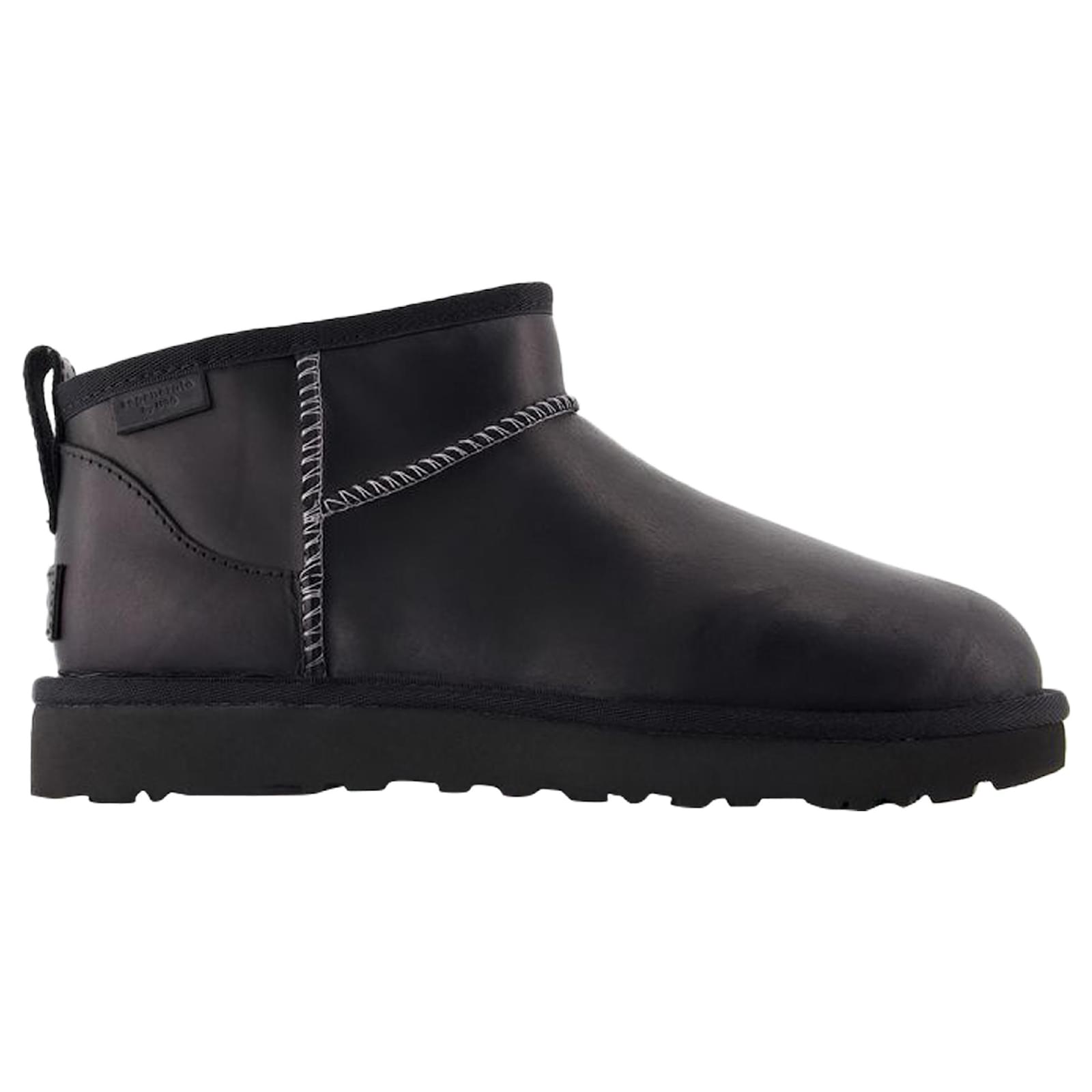 W Classic Ultra Mini Ankle Boots - UGG - Leather - Black ref.1726828 ...